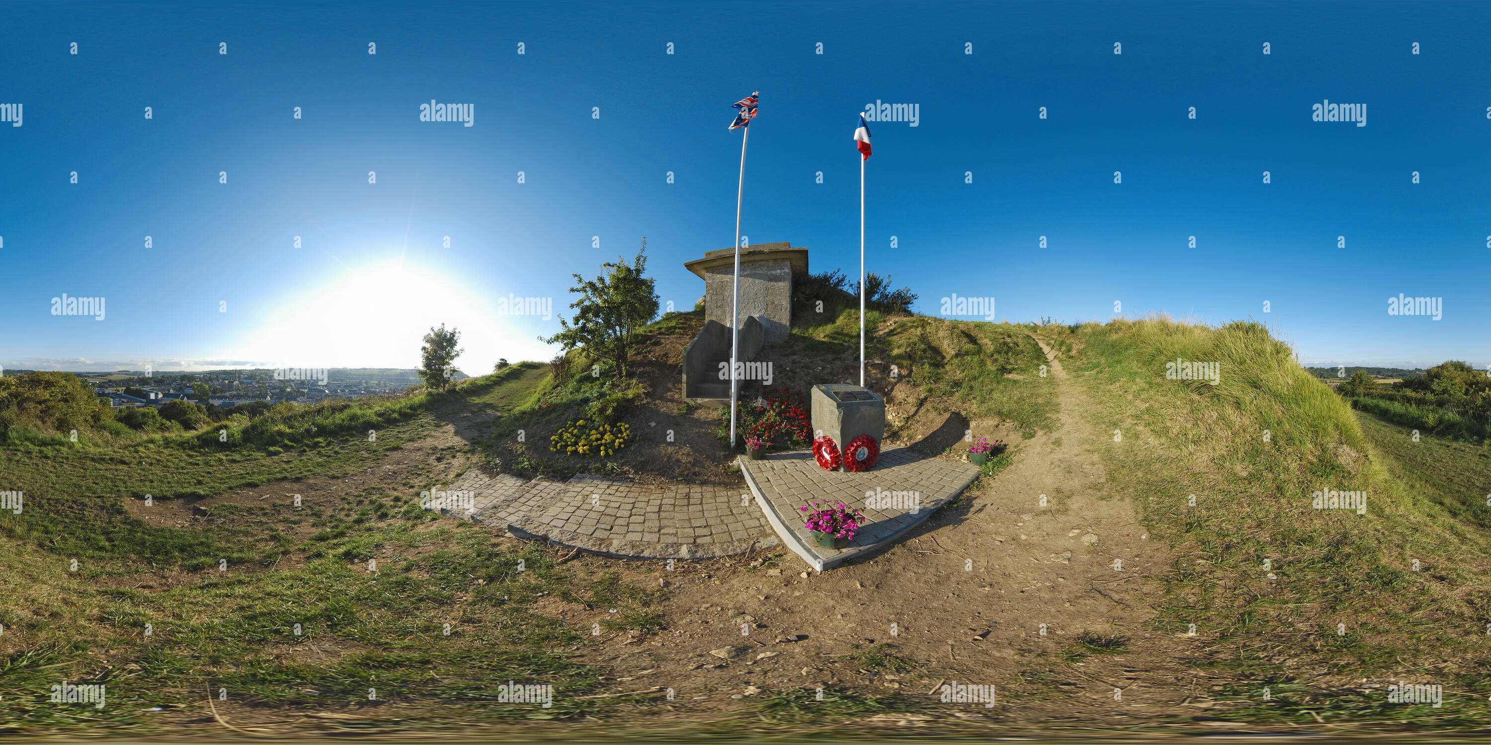 360° view of Mémorial sur le Mont Castel à Port-en-Bessin-Huppain ...