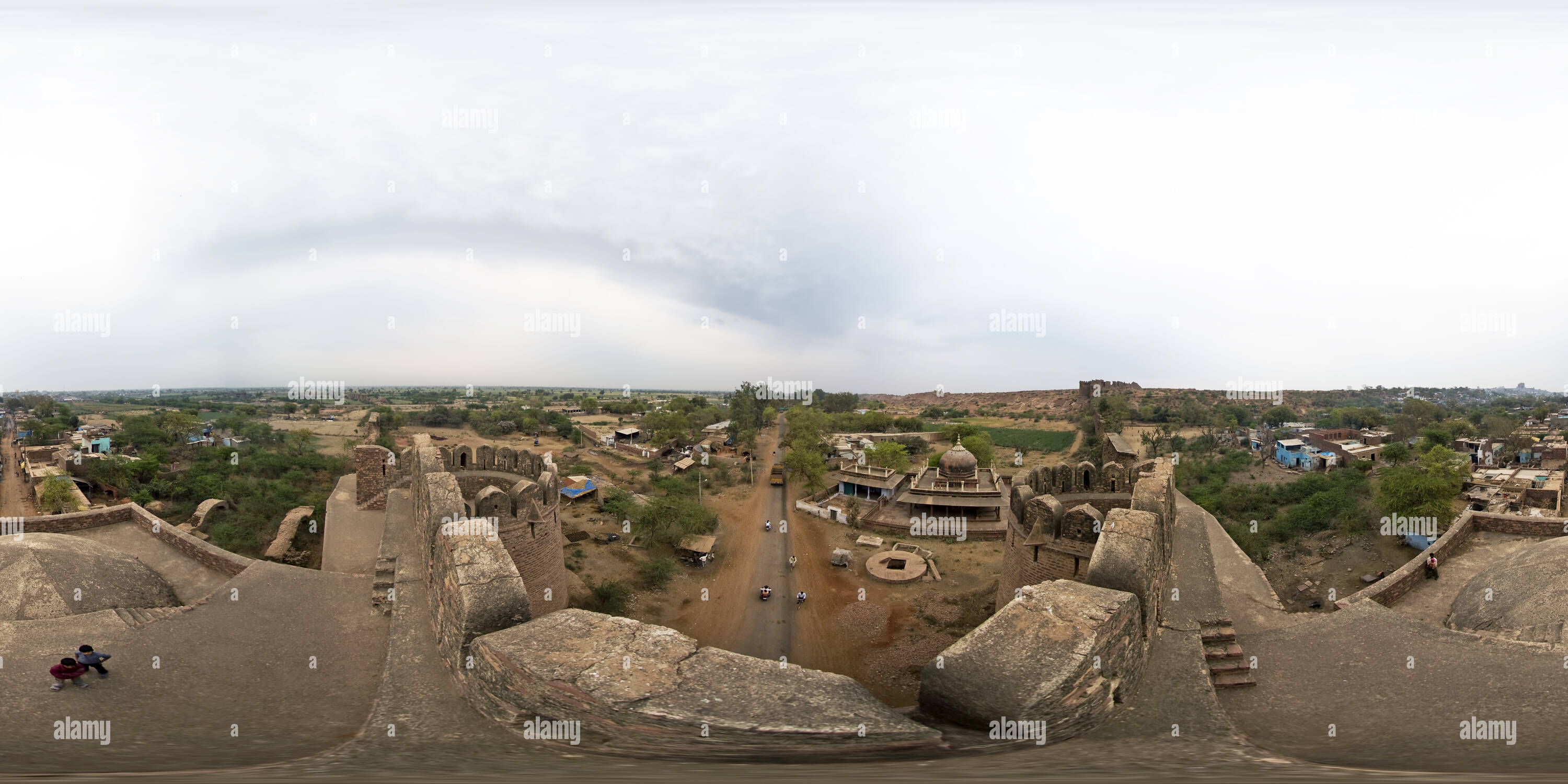 360° view of Tehra Gate, the back gate to Fatehpur Sikri, Overview of ...