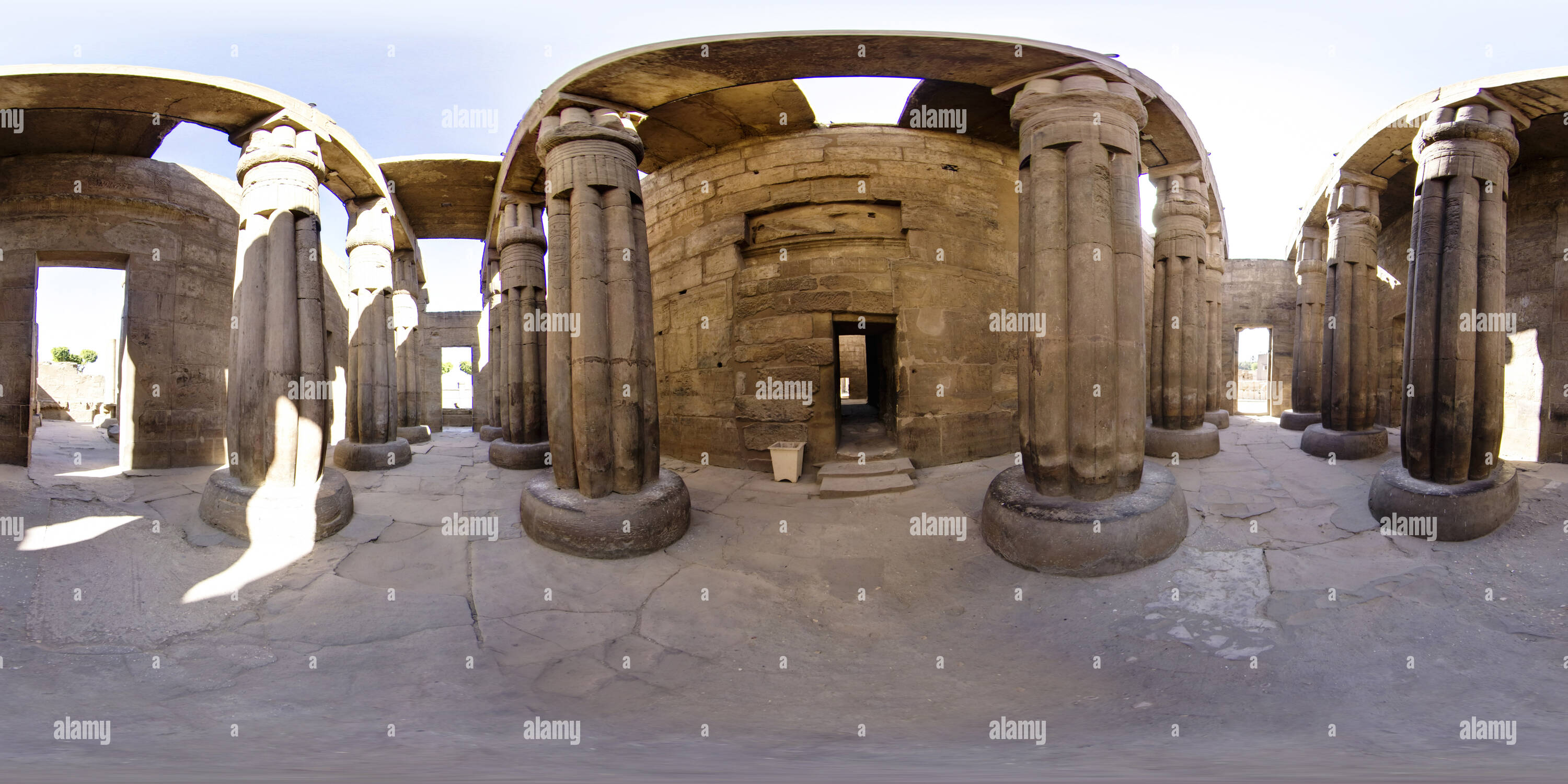 360° view of Temple Of Luxor 13 - Alamy