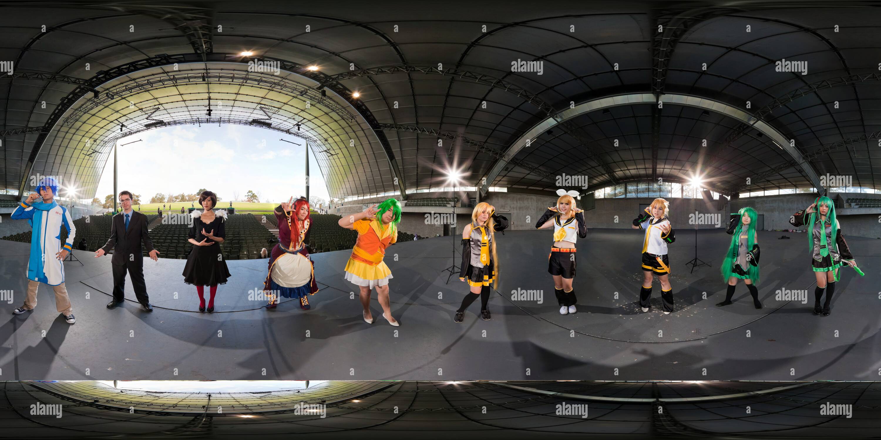 360° view of Cosplayers at the Bowl - Alamy