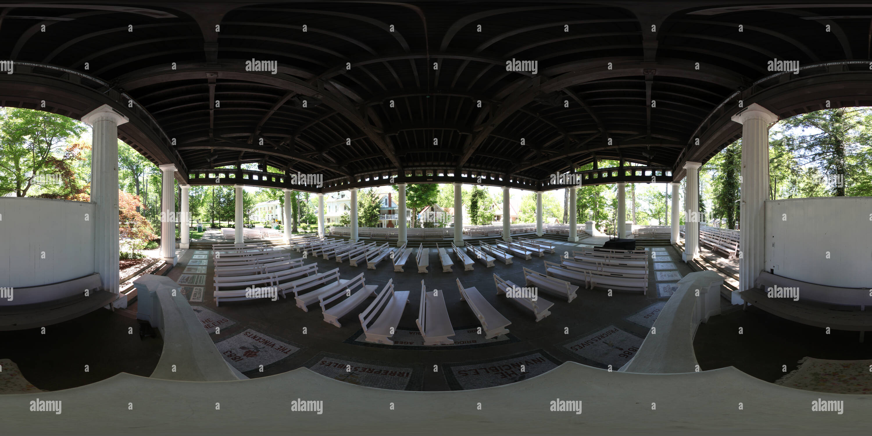 Chautauqua institution hi-res stock photography and images - Alamy