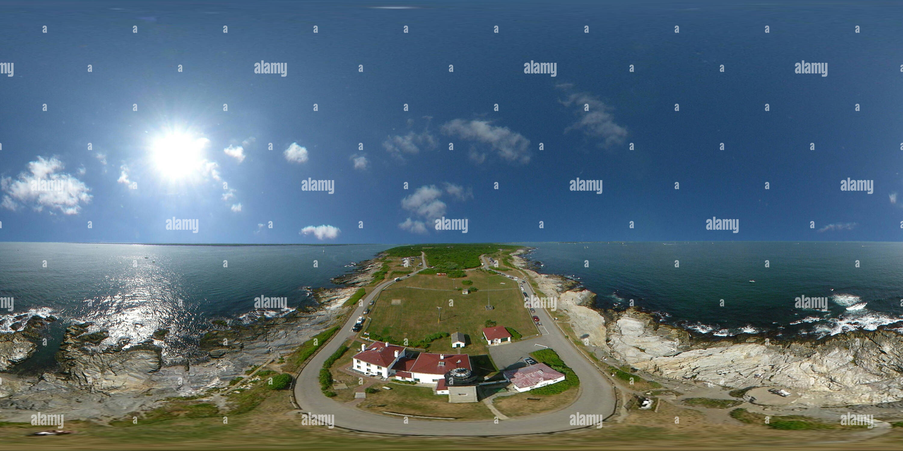 Beavertail lighthouse jamestown rhode island hi-res stock photography ...