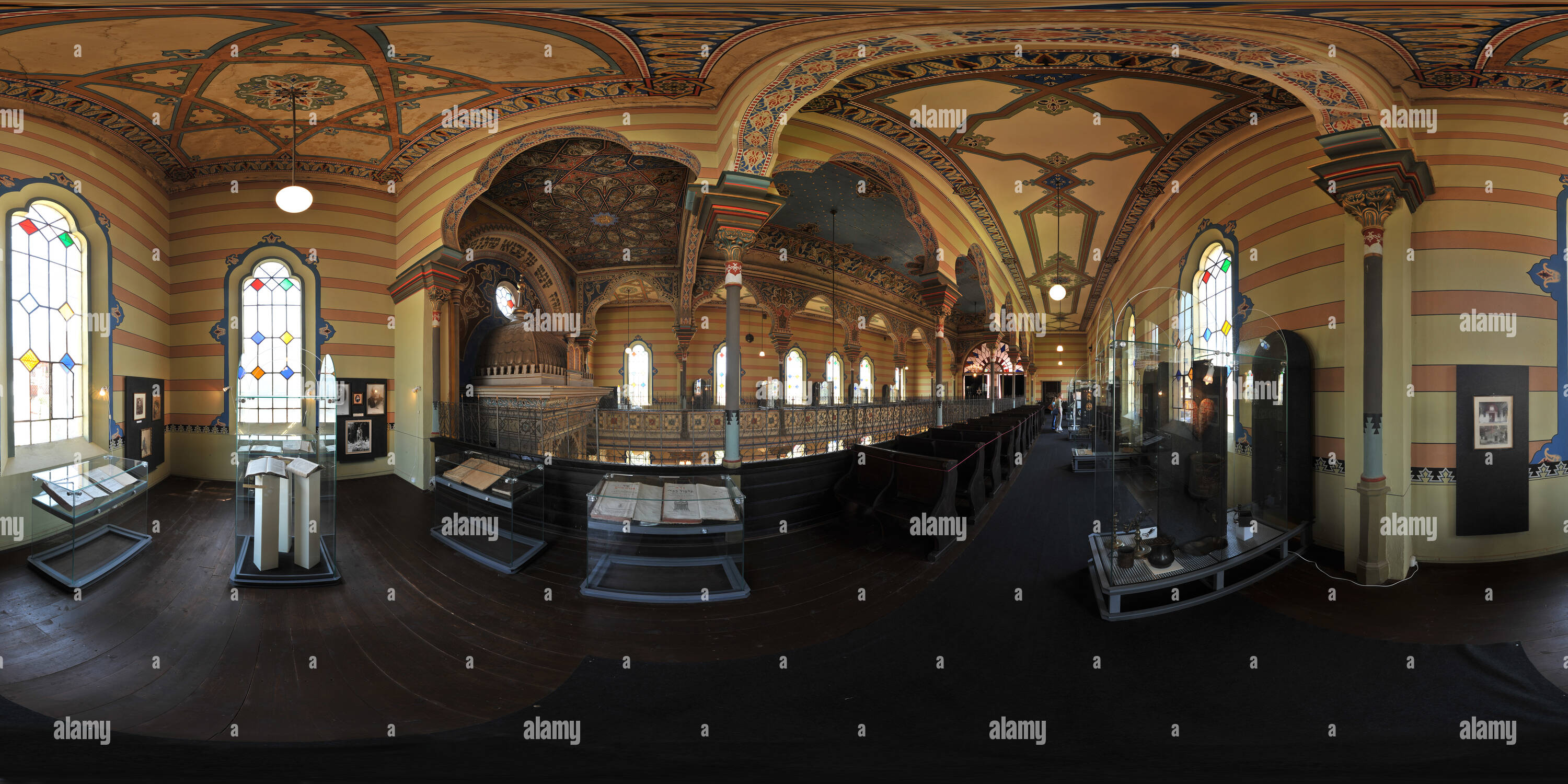360° view of Prešov synagóga - Orthodox synagogue - Alamy