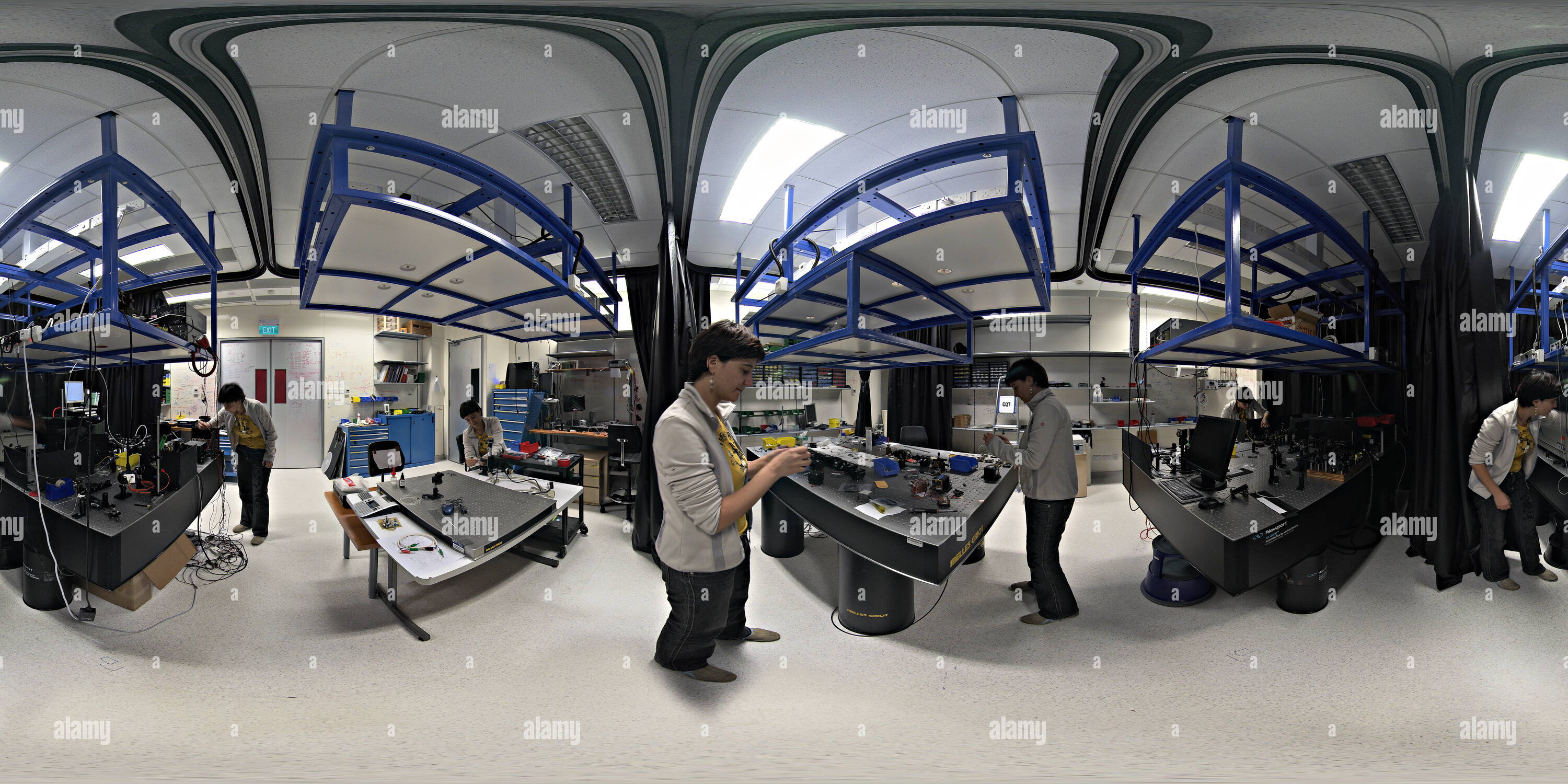 360° view of Laser Laboratory, Centre for Quantum Technologies ...