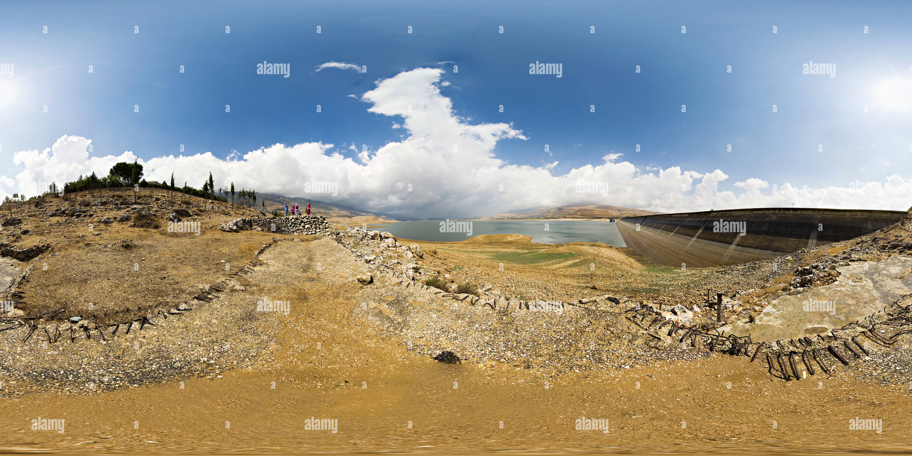 Qaraoun lake hi-res stock photography and images - Alamy