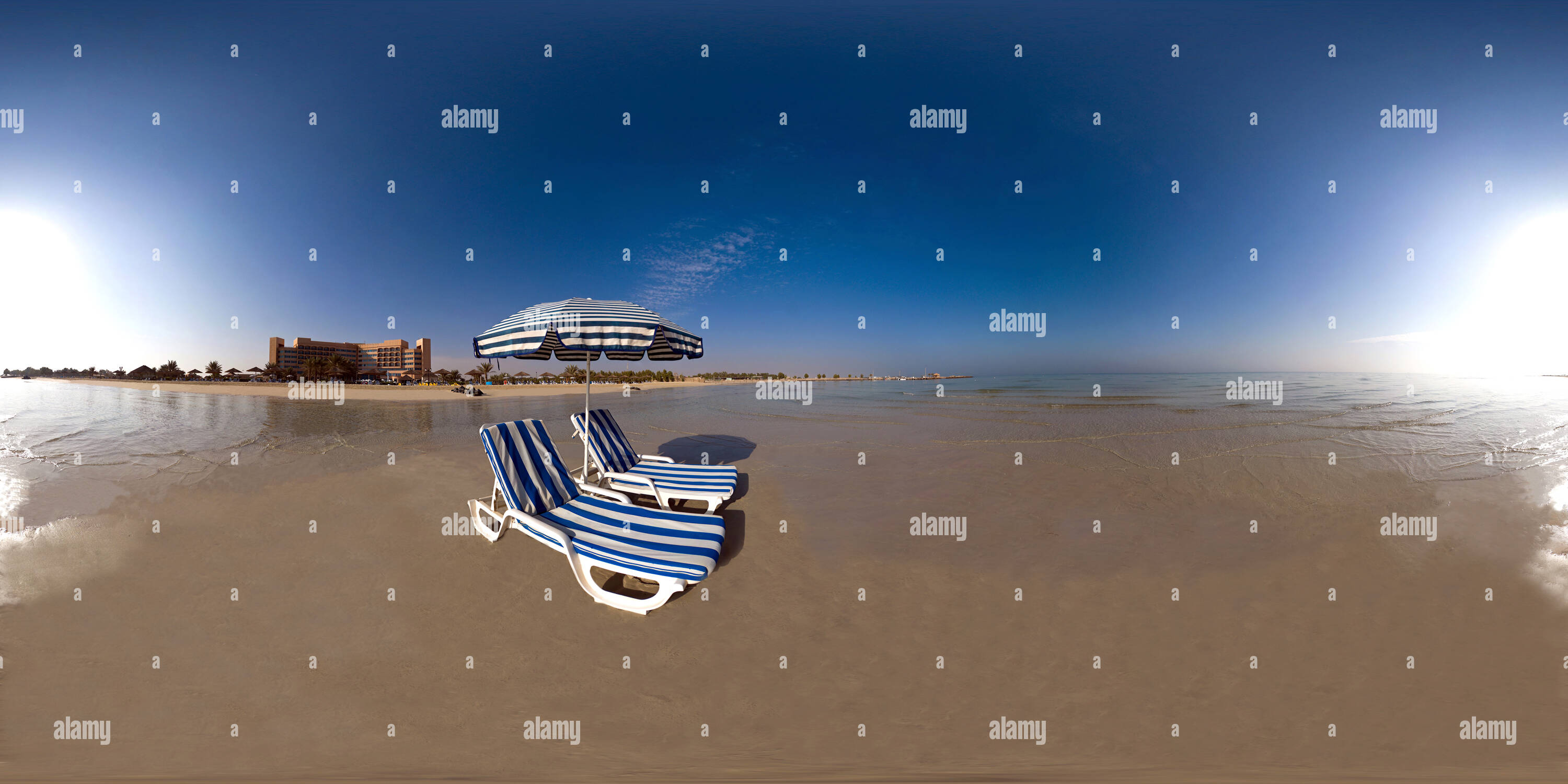 360° view of Beach Relax Sunshine Sea Luxe - Alamy