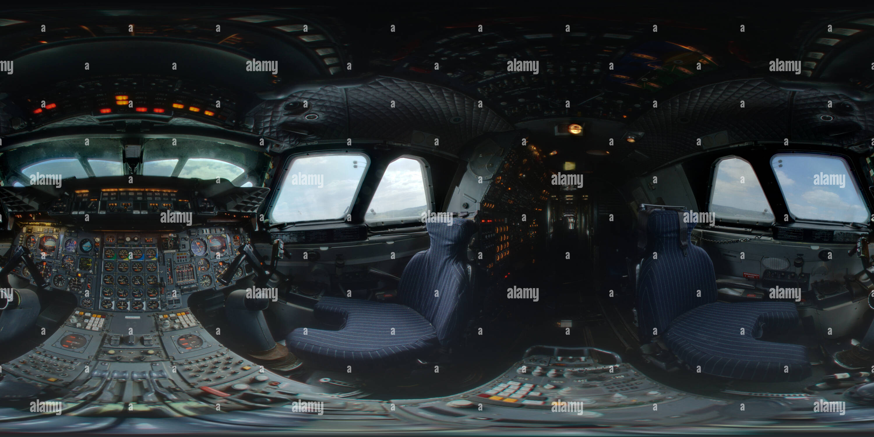 Concord cockpit hi-res stock photography and images - Alamy