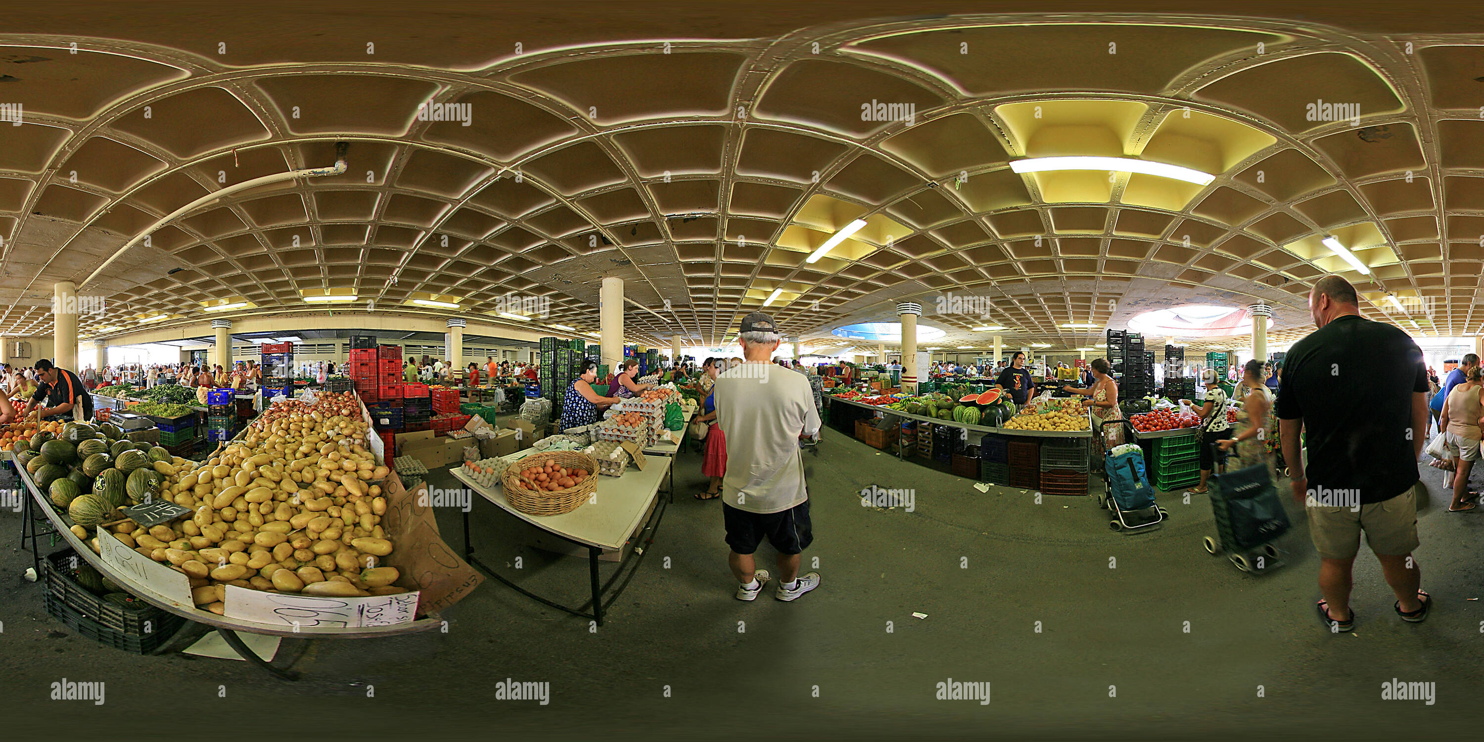 360° view of Typical Spanish Market - Alamy