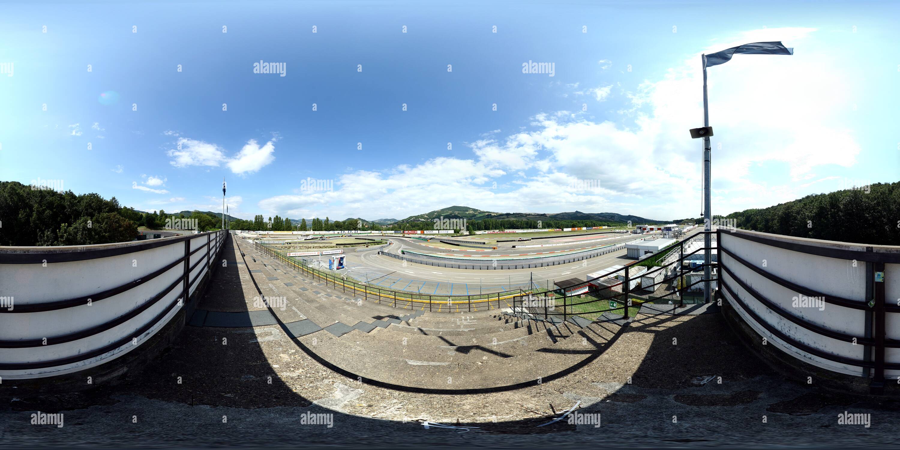 Varano track hi-res stock photography and images - Alamy