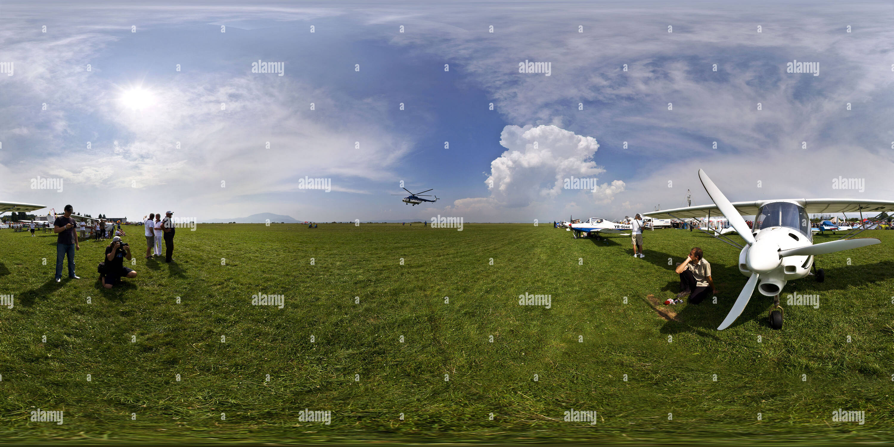 360° view of Flight of the special aviation unit's MI-helicopter - Alamy
