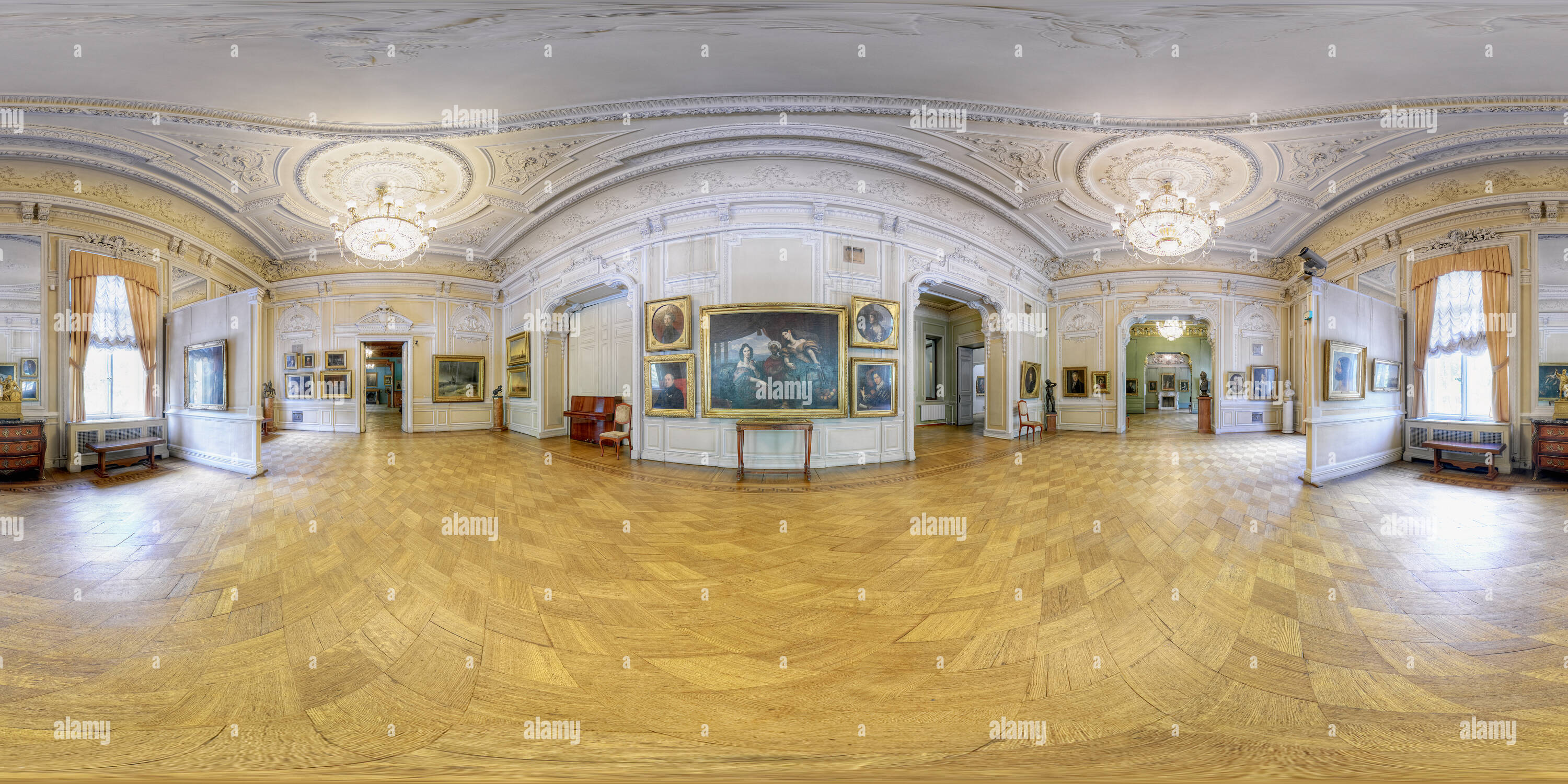 360° view of In Russian Art Museum, Kiev, Ukraine - Alamy
