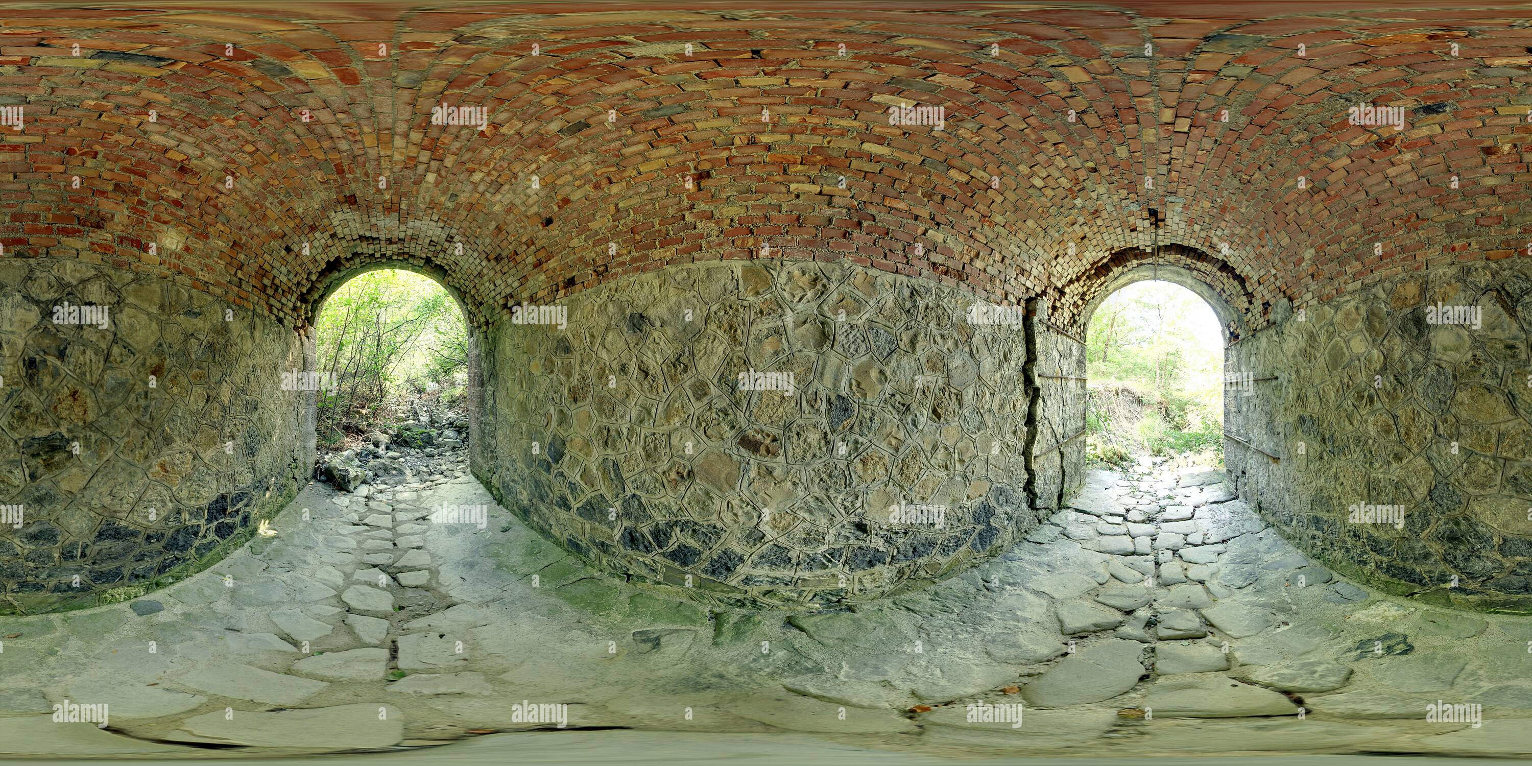 Stone Culvert Stock Photos & Stone Culvert Stock Images - Alamy