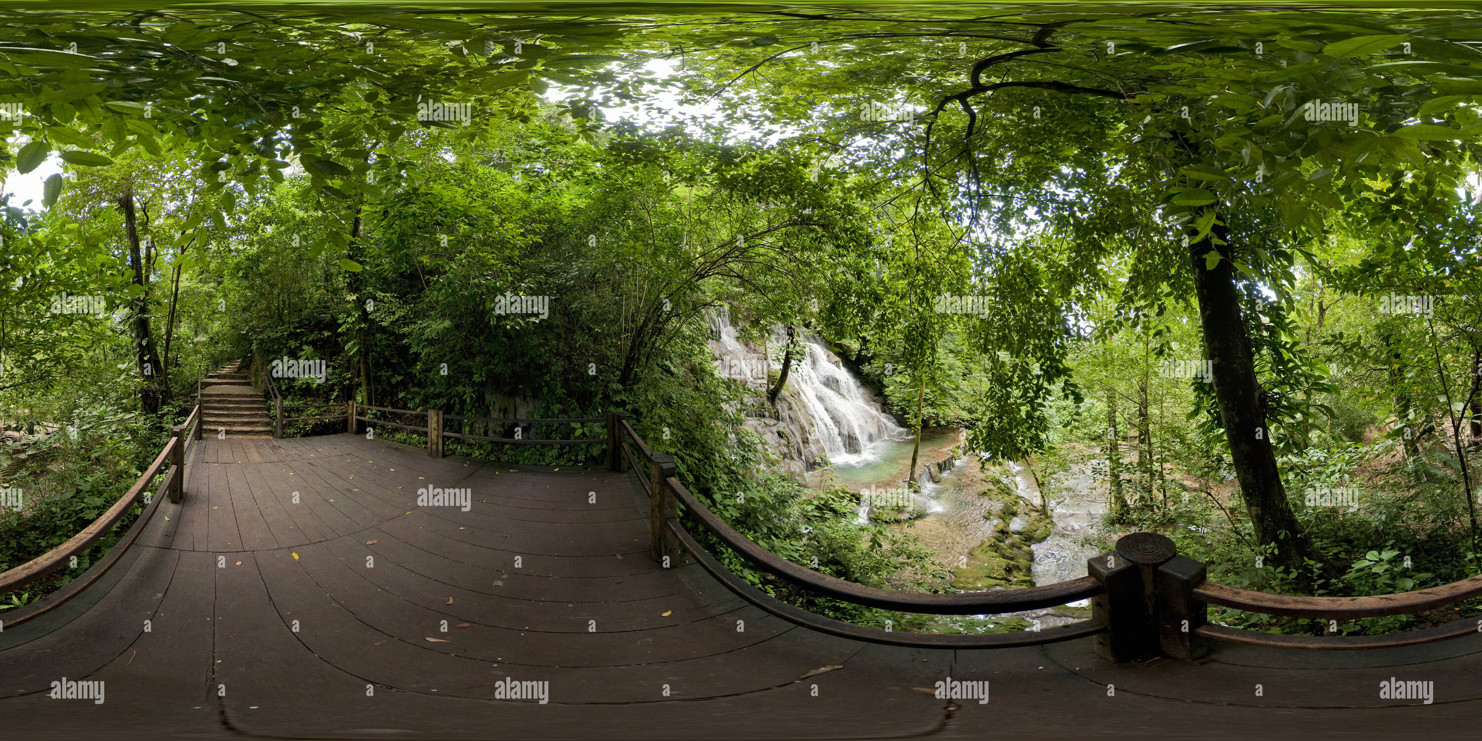 360° view of Waterfall in Panelque - Alamy