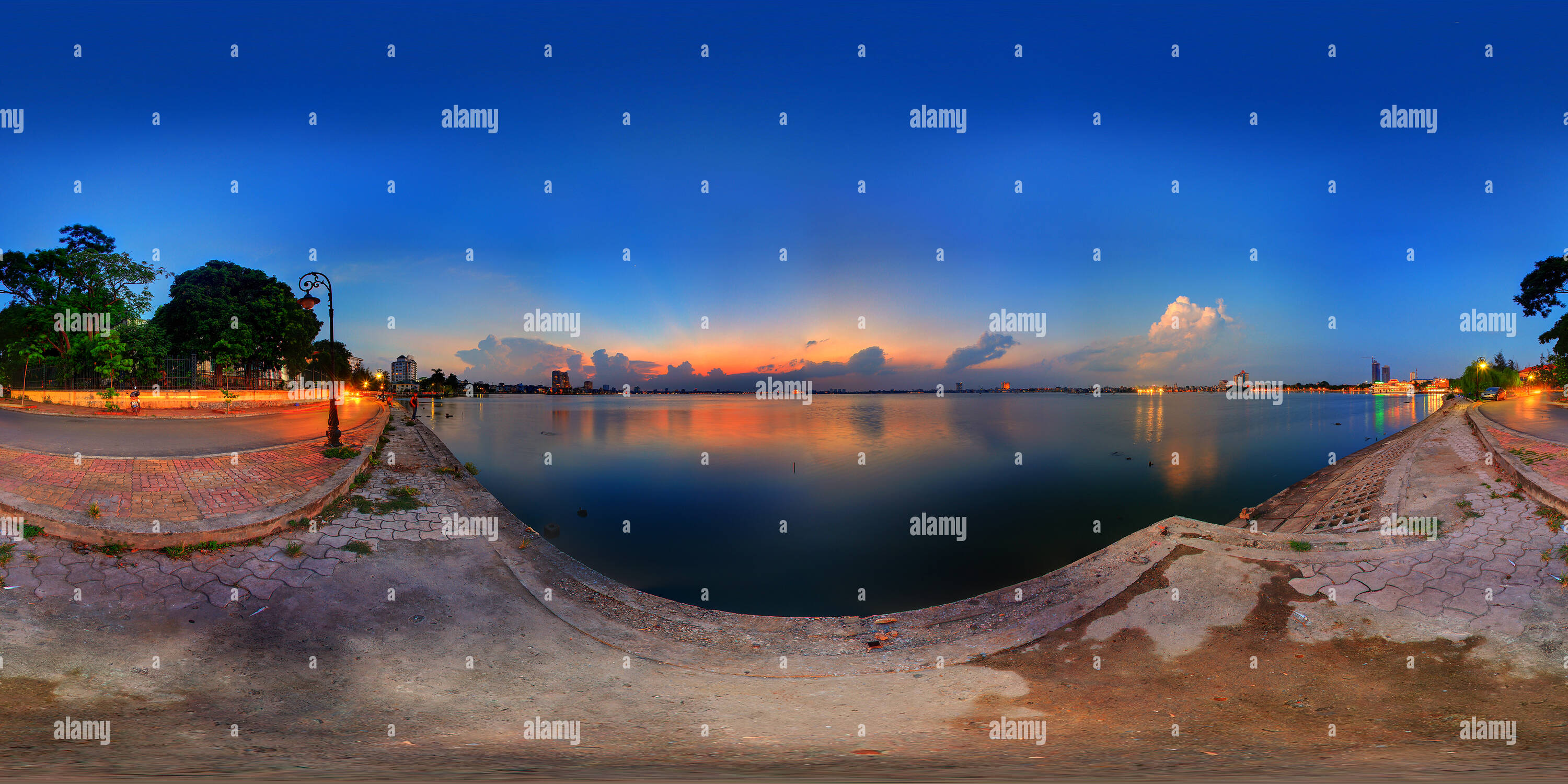 360° view of West Lake Sunset 1 - Alamy