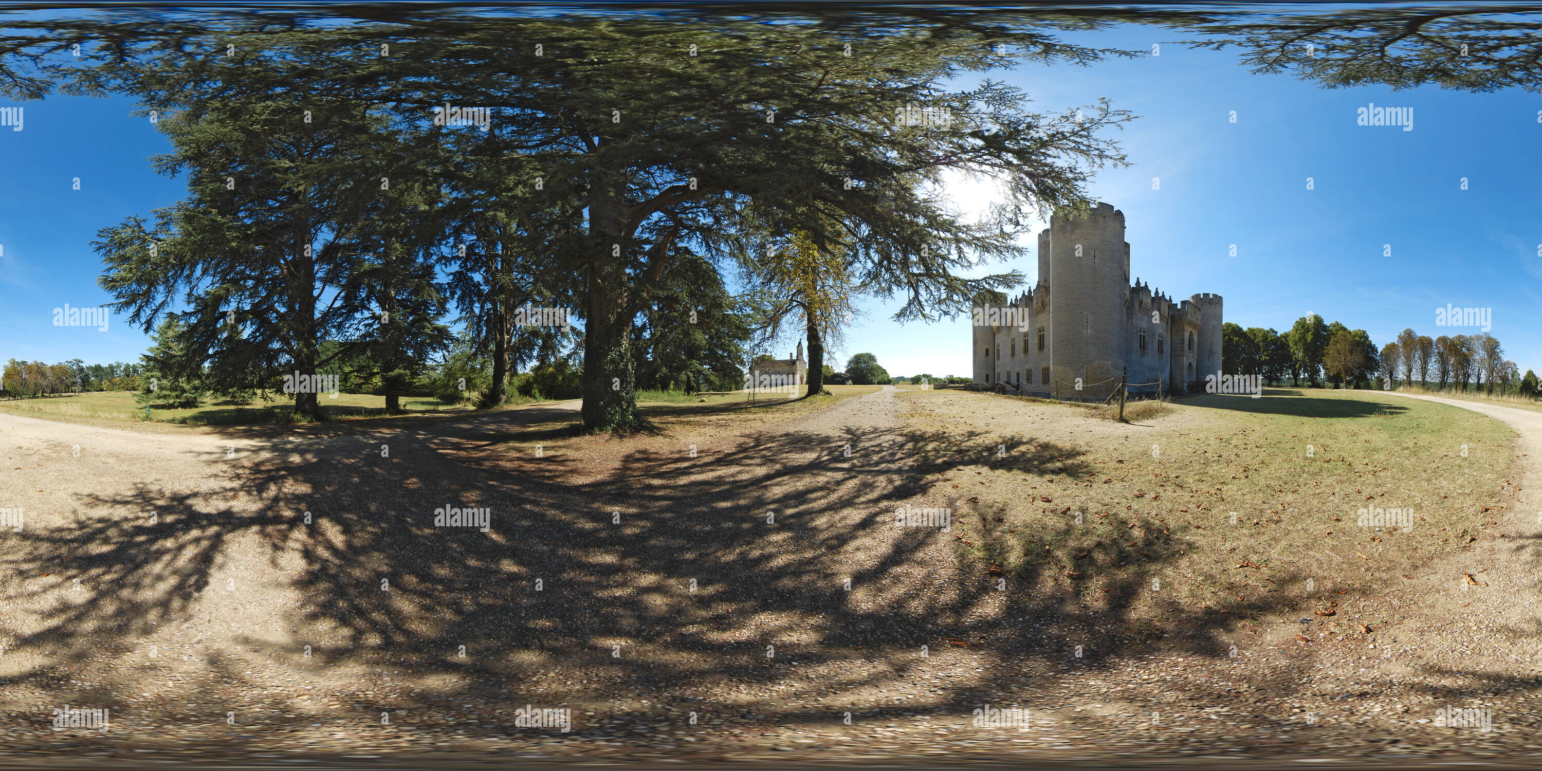 360° view of Château de Roquetaillade à Mazères - France - Alamy