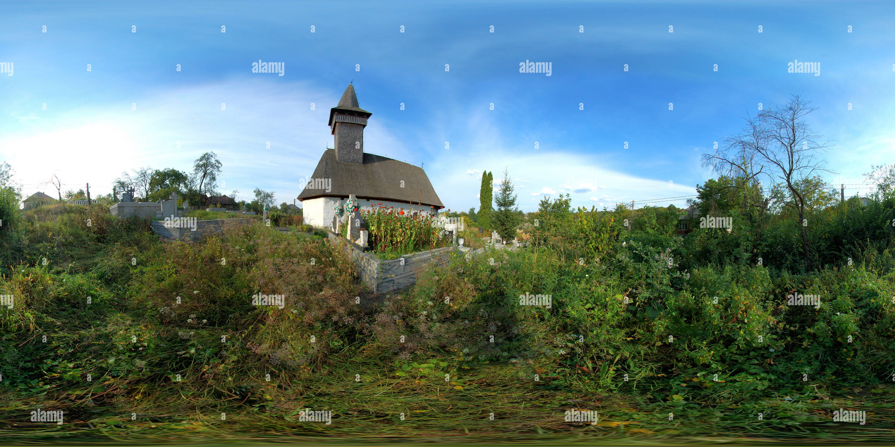 360° view of „St Archangels” Church (1730) side view, Coas, Romania - Alamy