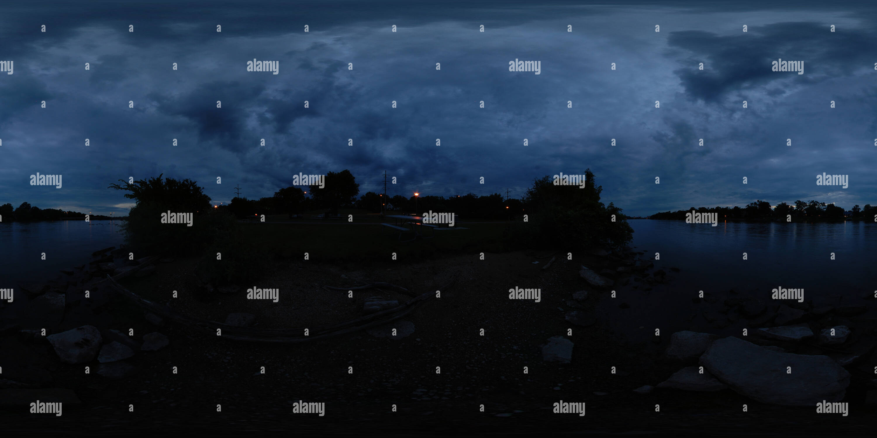 Rock river sinnissippi park rockford illinois hi-res stock photography ...