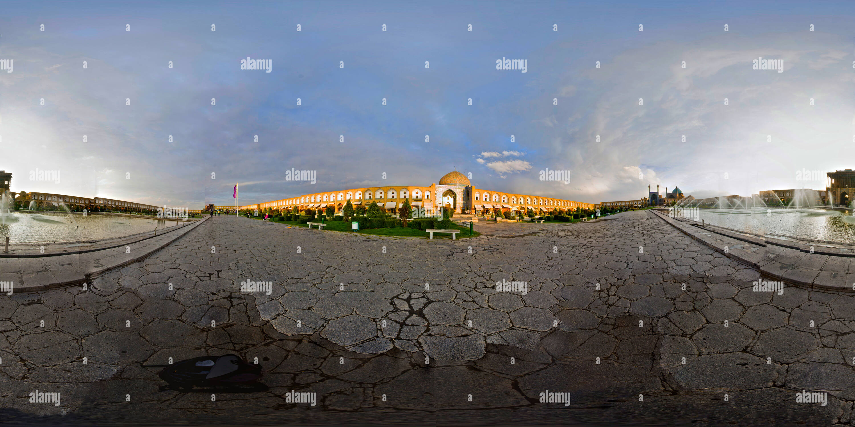 360° view of Naqsh-e Jahan Square - Alamy