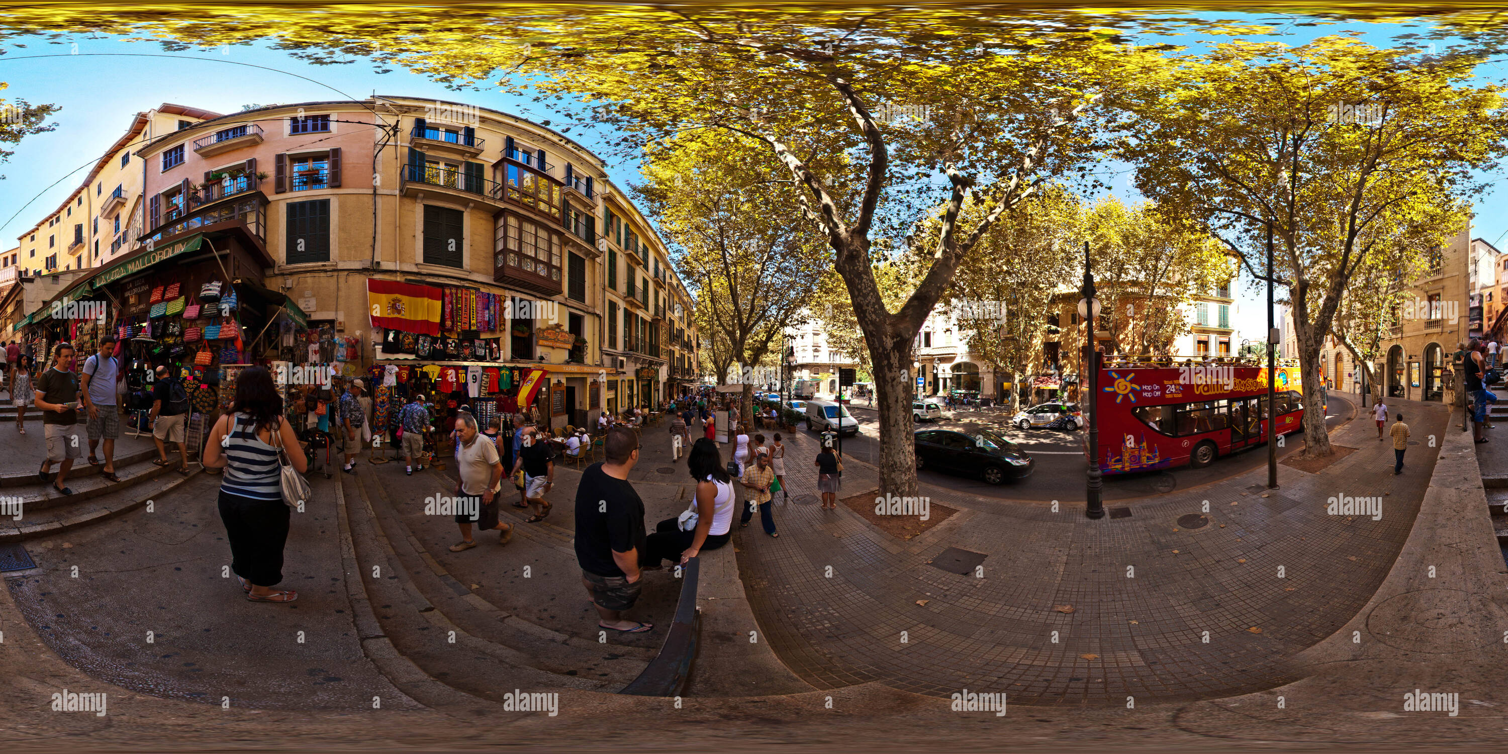 360° view of Calle de Riera, Palma de Mallorca - Alamy