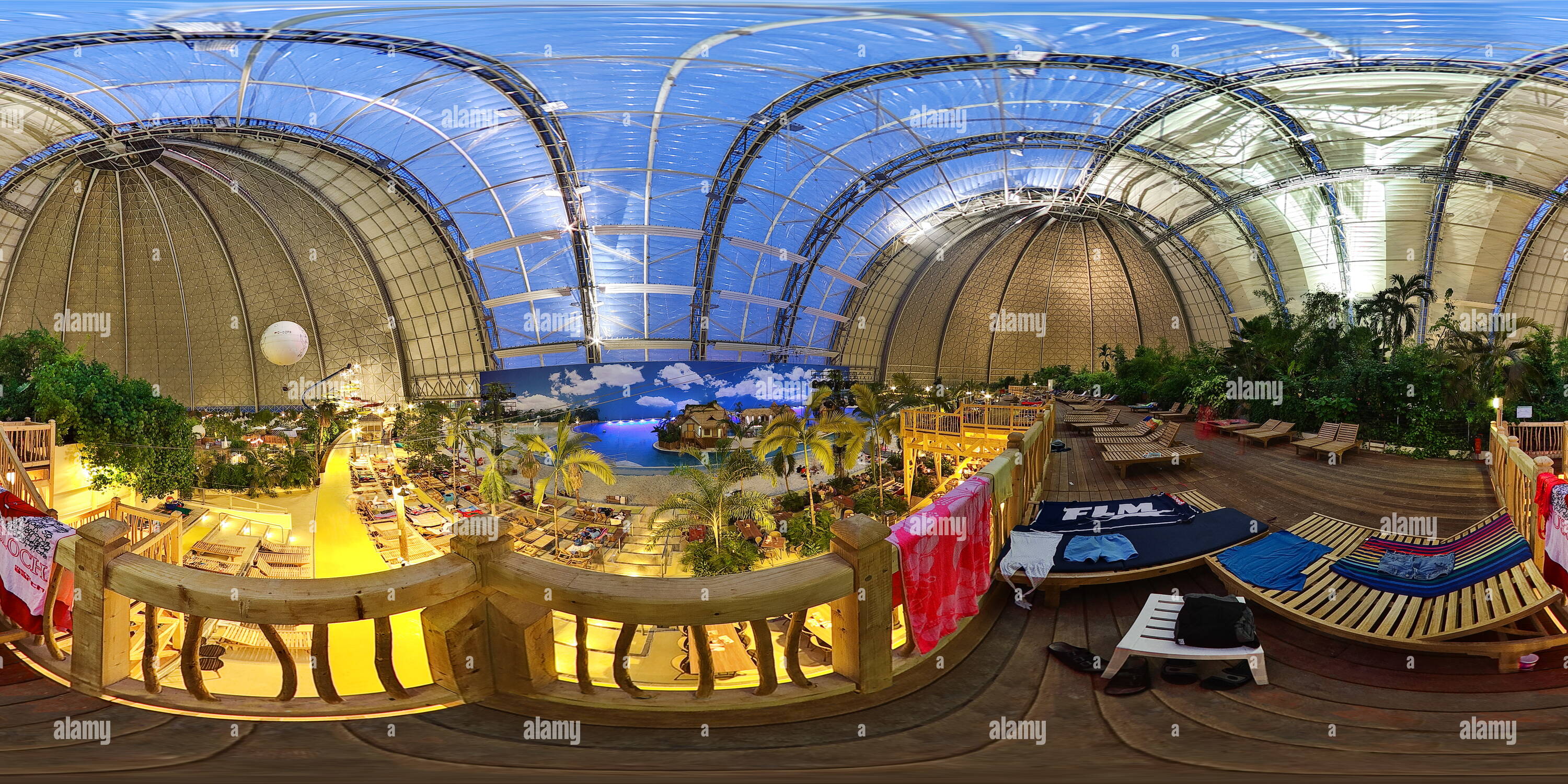 360° view of Tropical Island - Gallery - Alamy