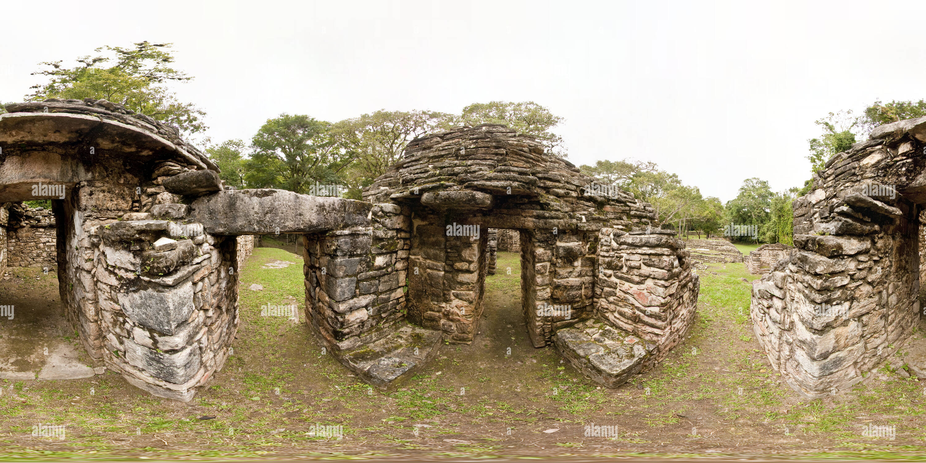360° view of Yaxchilan Ruins 18 - Alamy