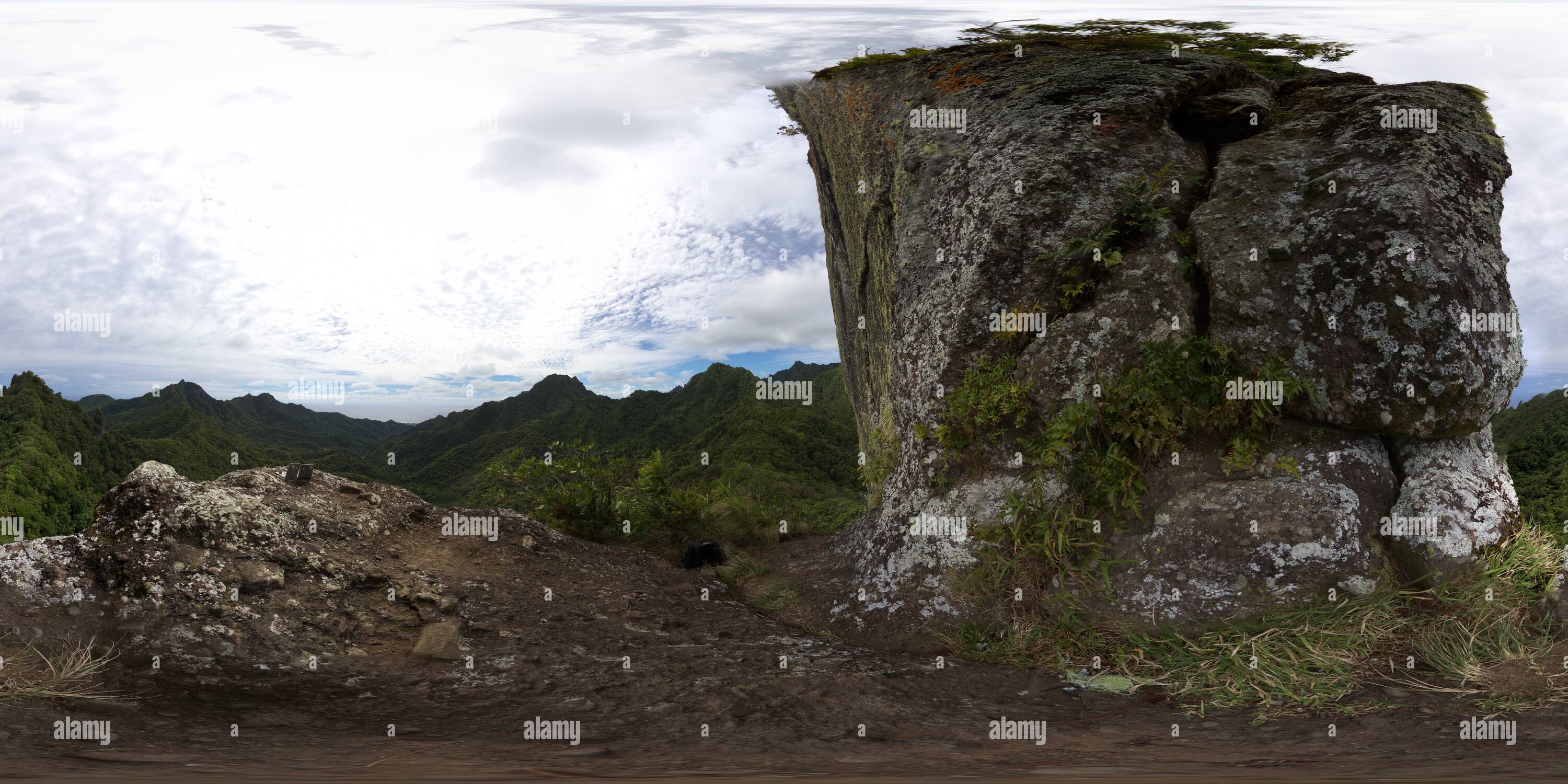 360° view of The Needle of Rarotonga - Alamy