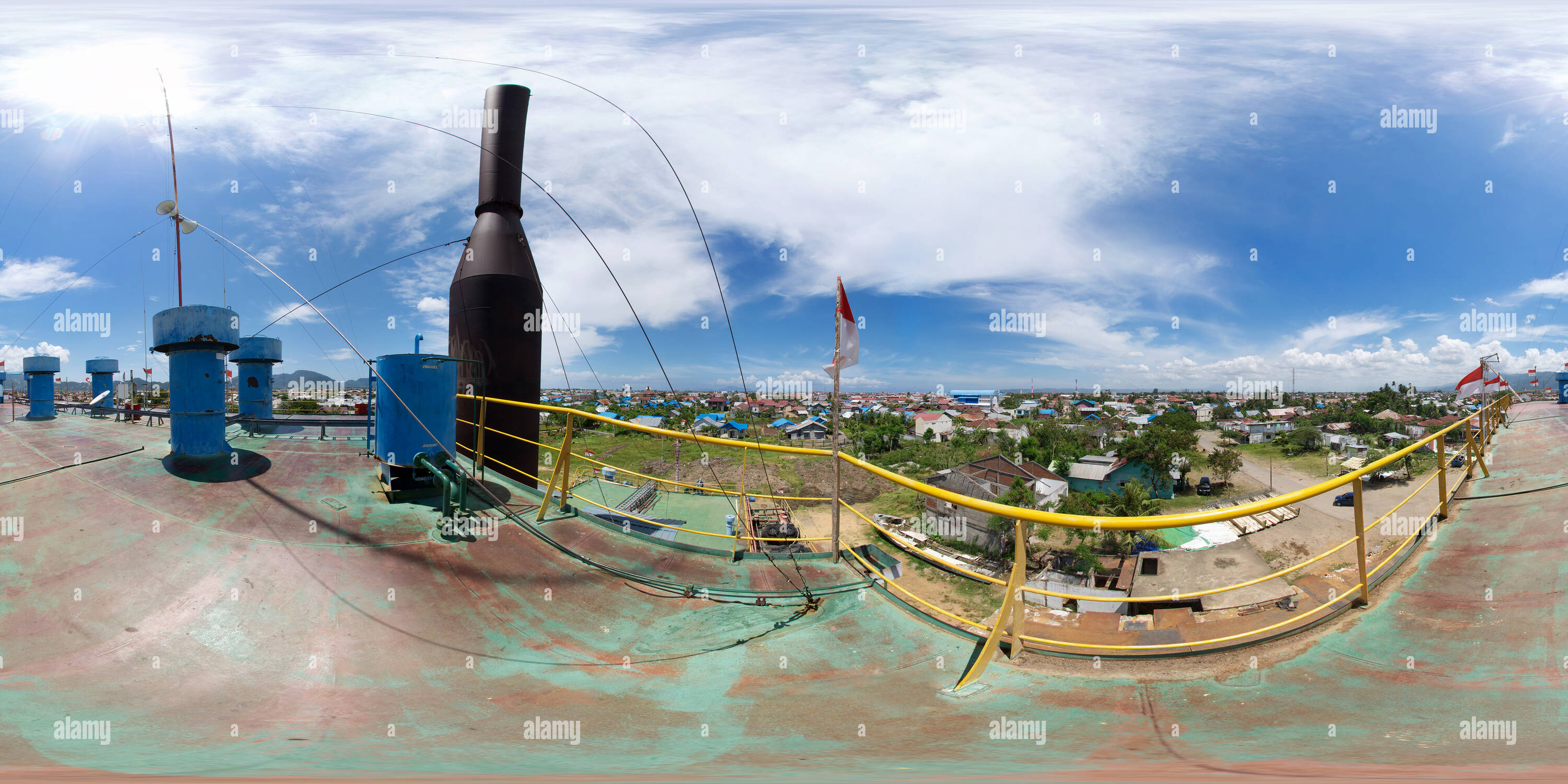 Banda aceh tsunami boat hi-res stock photography and images - Alamy