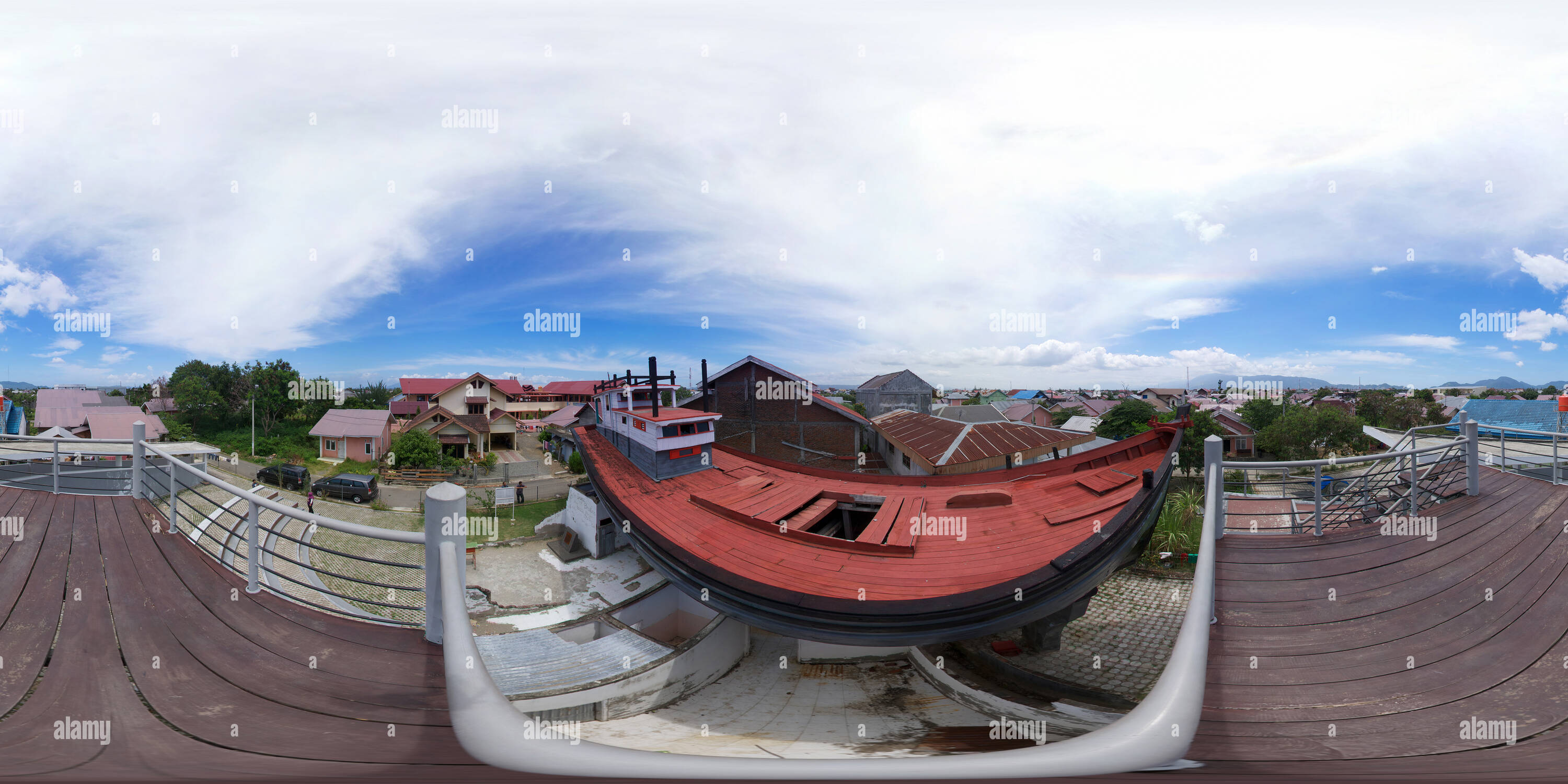 Banda aceh tsunami boat hi-res stock photography and images - Alamy