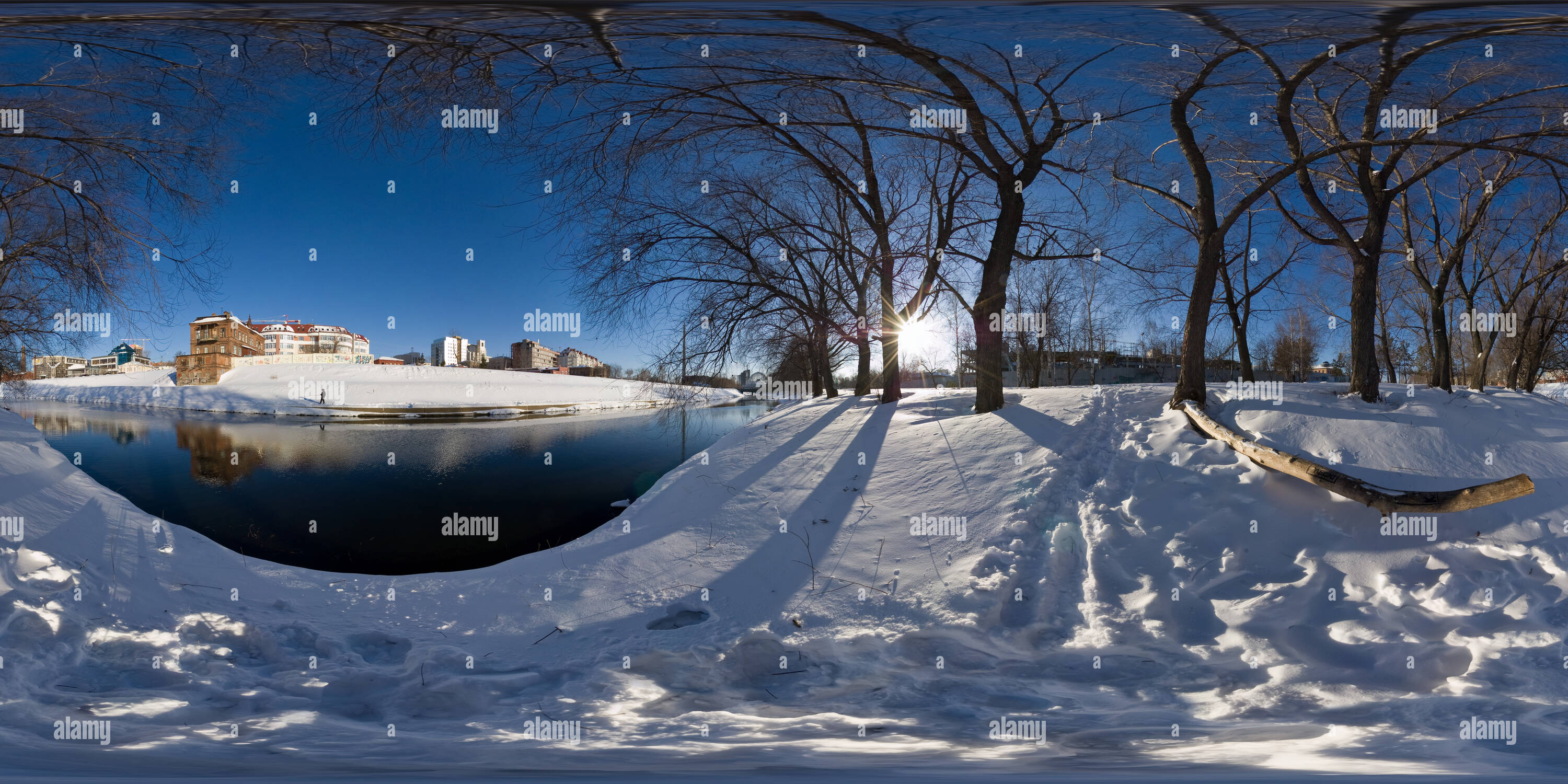 360° view of Winter city #04 - Alamy