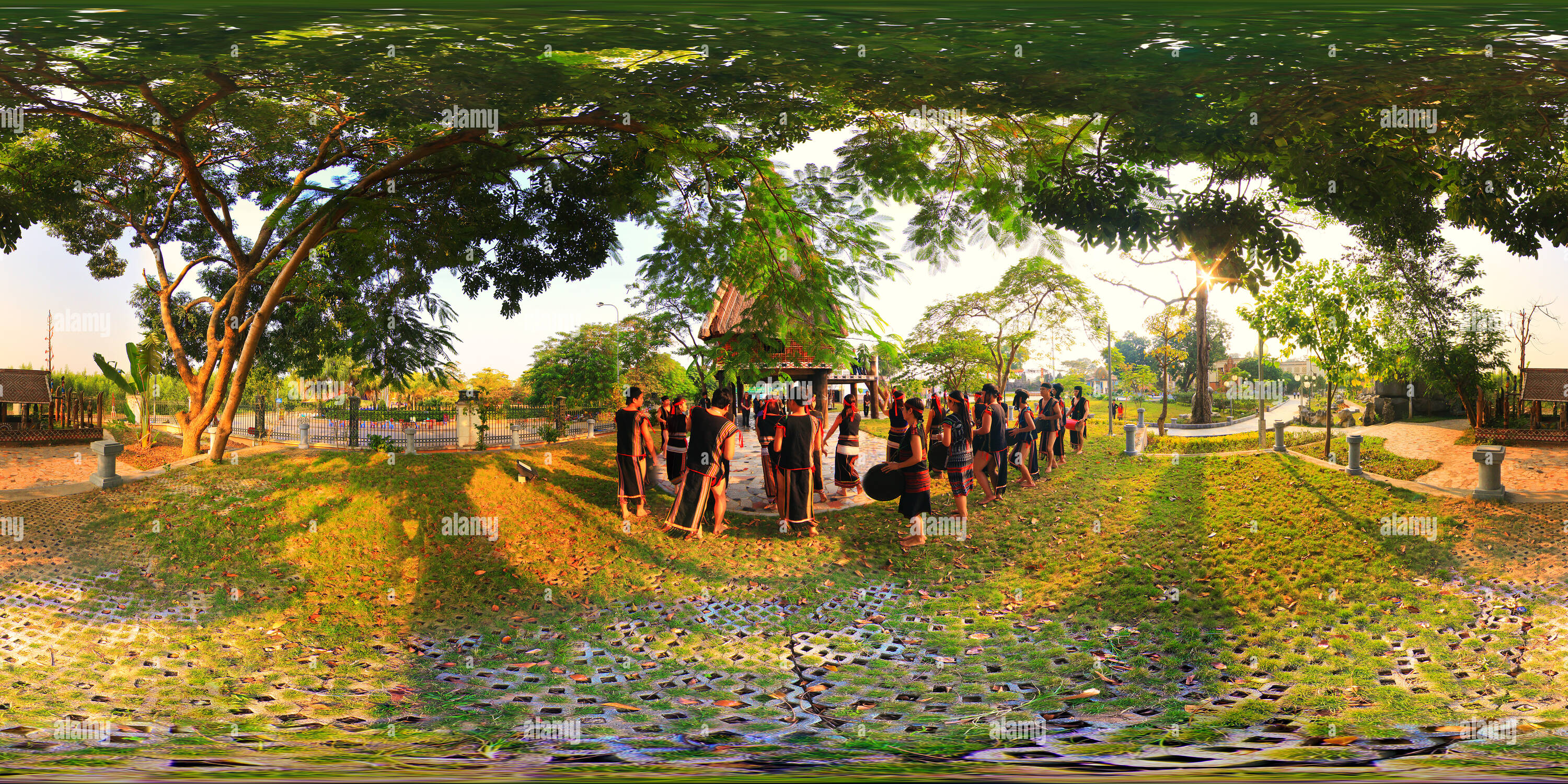 360° view of Mcve Outdoor Activity - Alamy