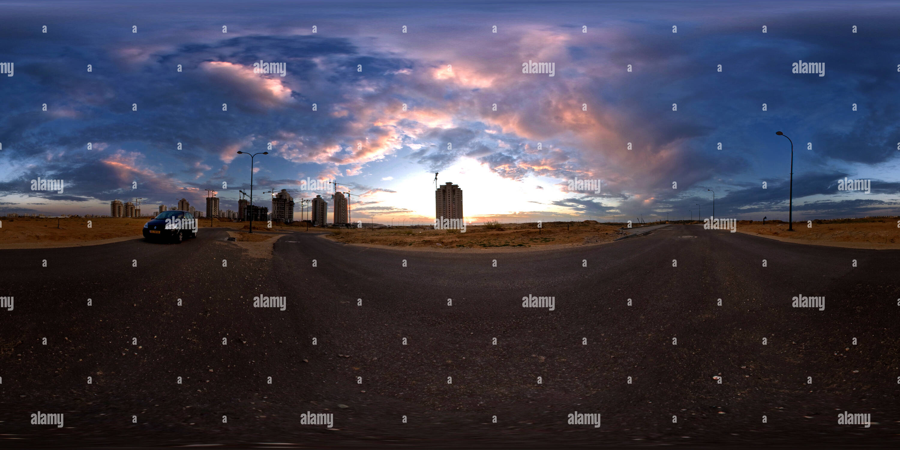 360° view of Netanya Ir Yamim - evening sky view - Alamy