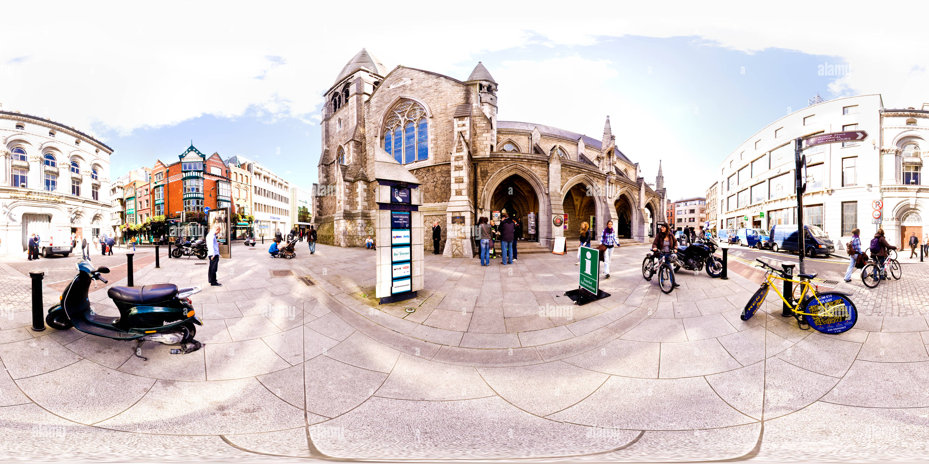 360° view of Dublin Tourist Information Office - Alamy
