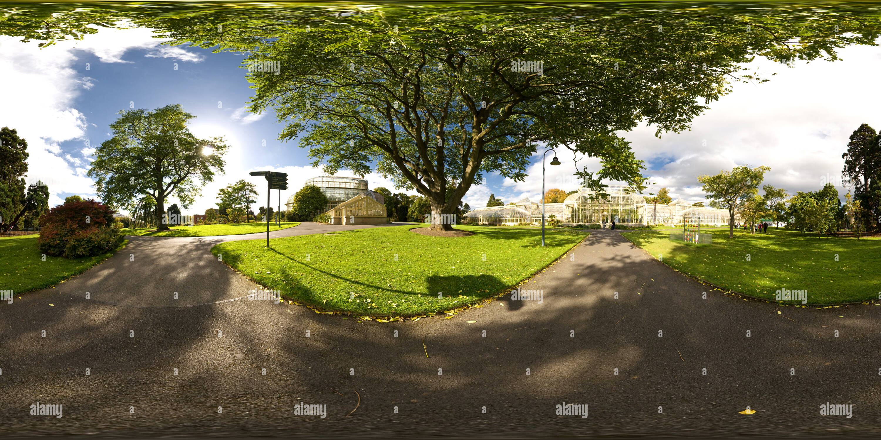360° view of Palm House and Curvilinear Range - Alamy