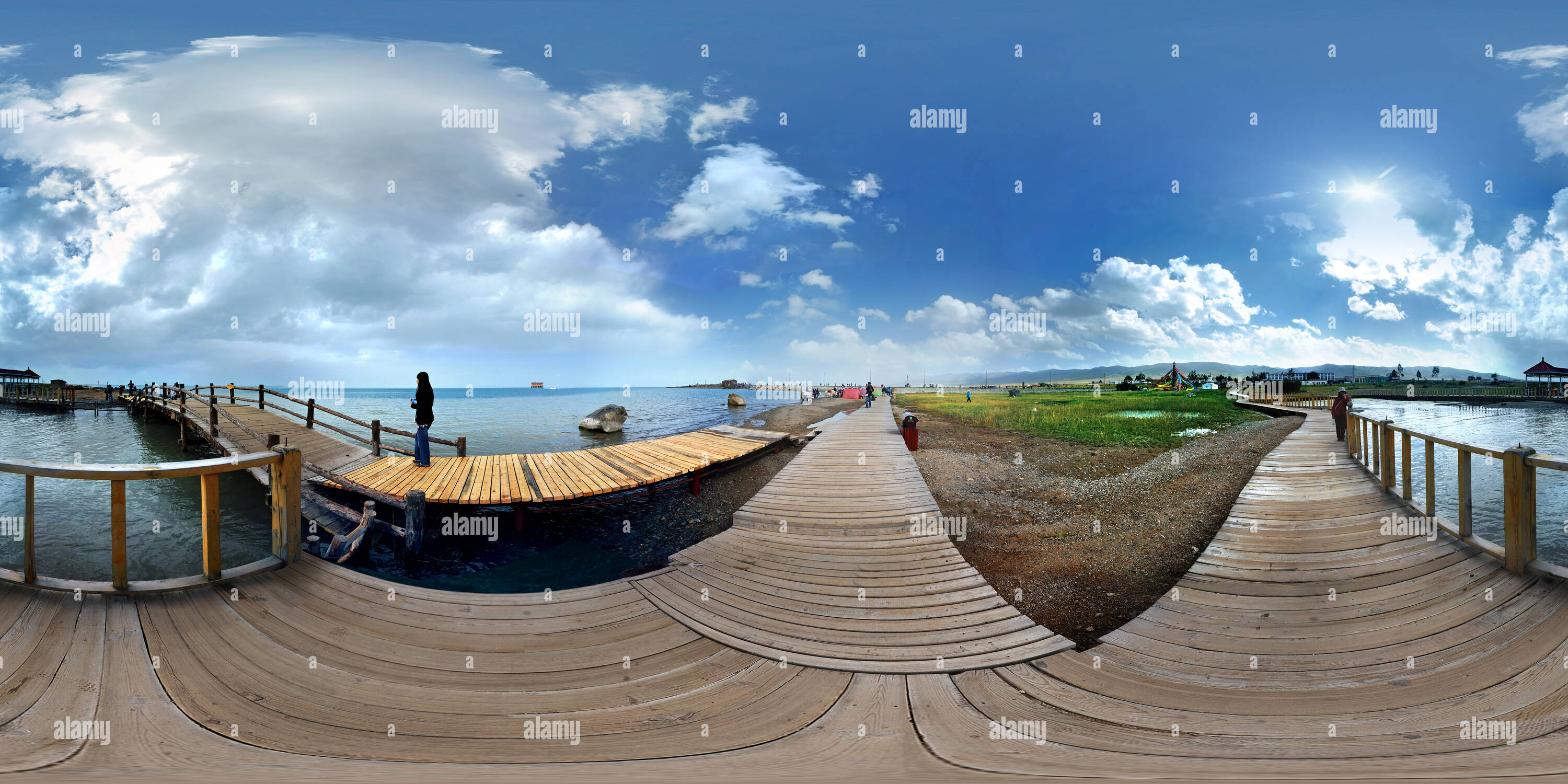 360° view of the blue Qinghai Lake xining - Alamy