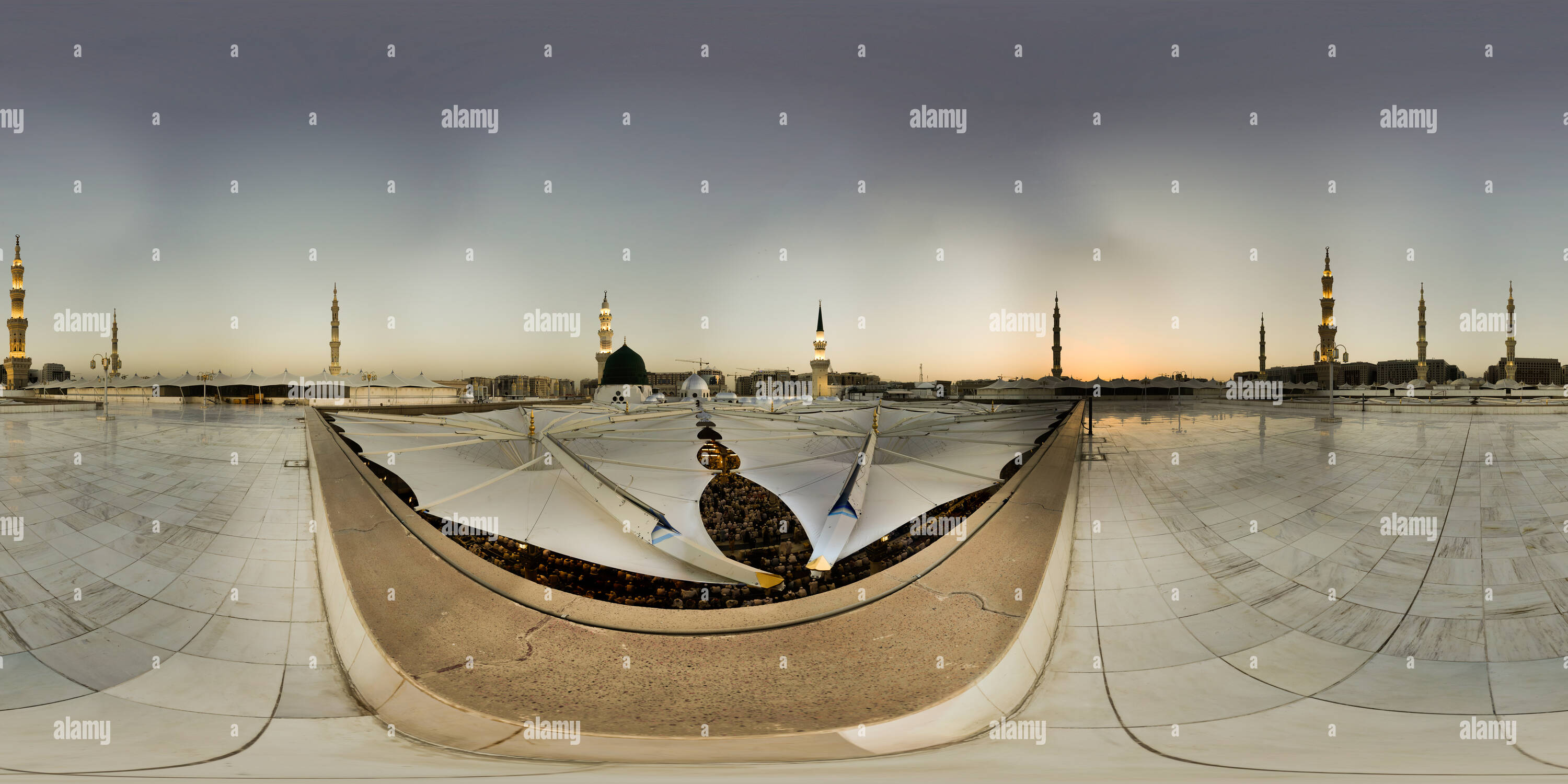 360° view of Roof of the Prophet's Mosque-1 - Alamy