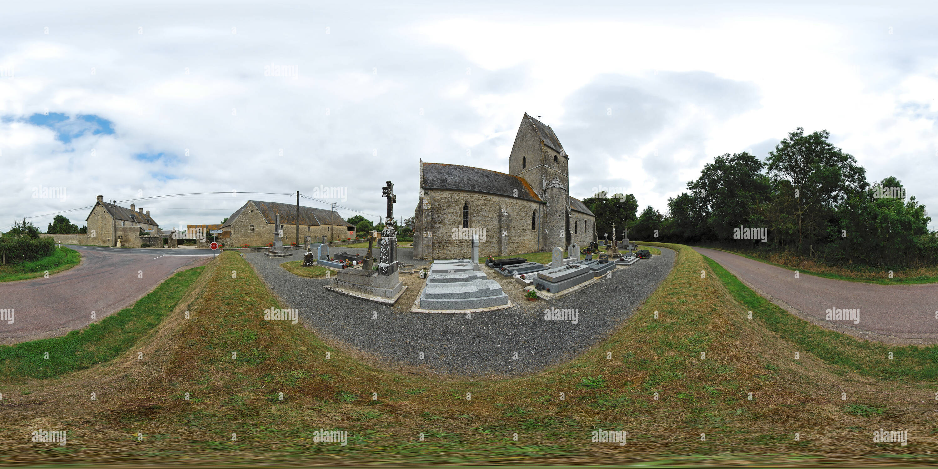 360° view of Eglise et cimetière de Vierville - France - Alamy