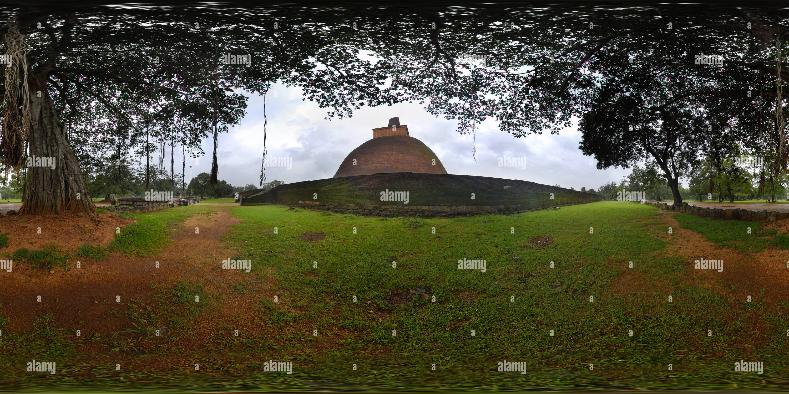 360° view of Jetavanaramaya Dagoba, Anuradhapura, Sri Lanka - Alamy