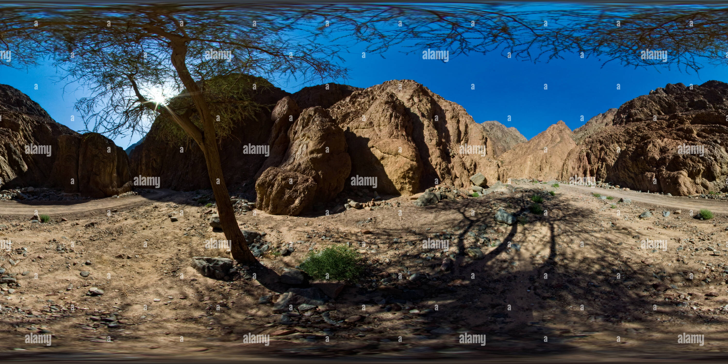 360° view of Canyon Quad Trail, Taba Heights - Alamy