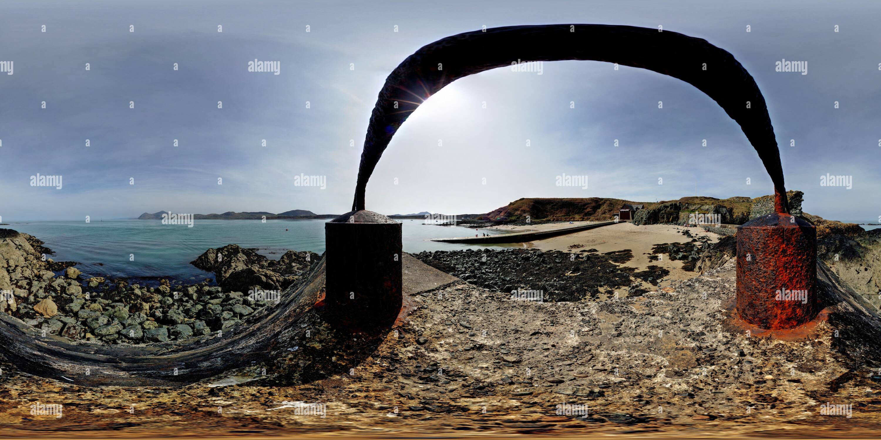 360° view of Nice day in Nefyn bay, North Wales - Alamy