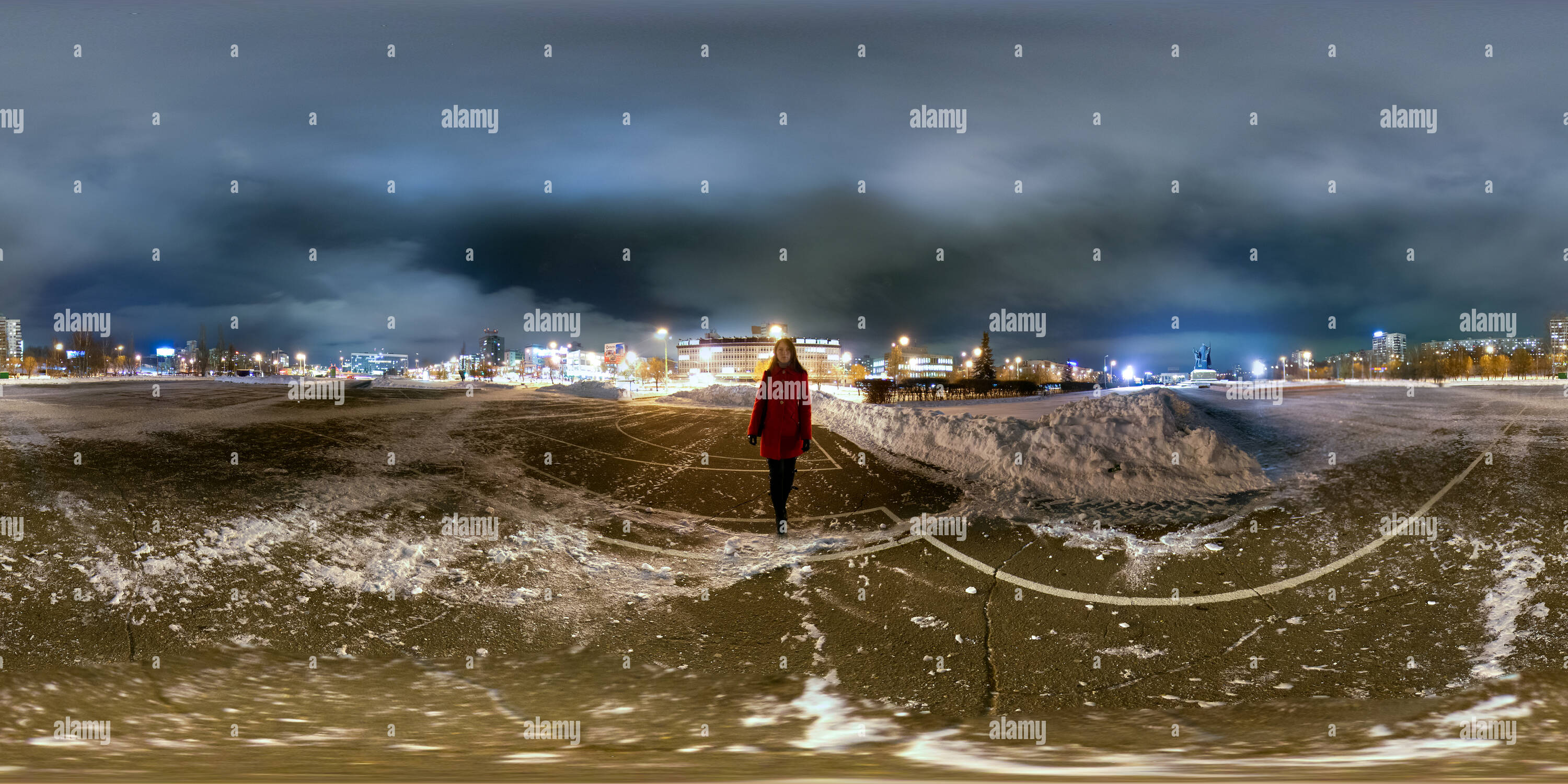 360° view of Crossroads Popovа and Leninа - Alamy