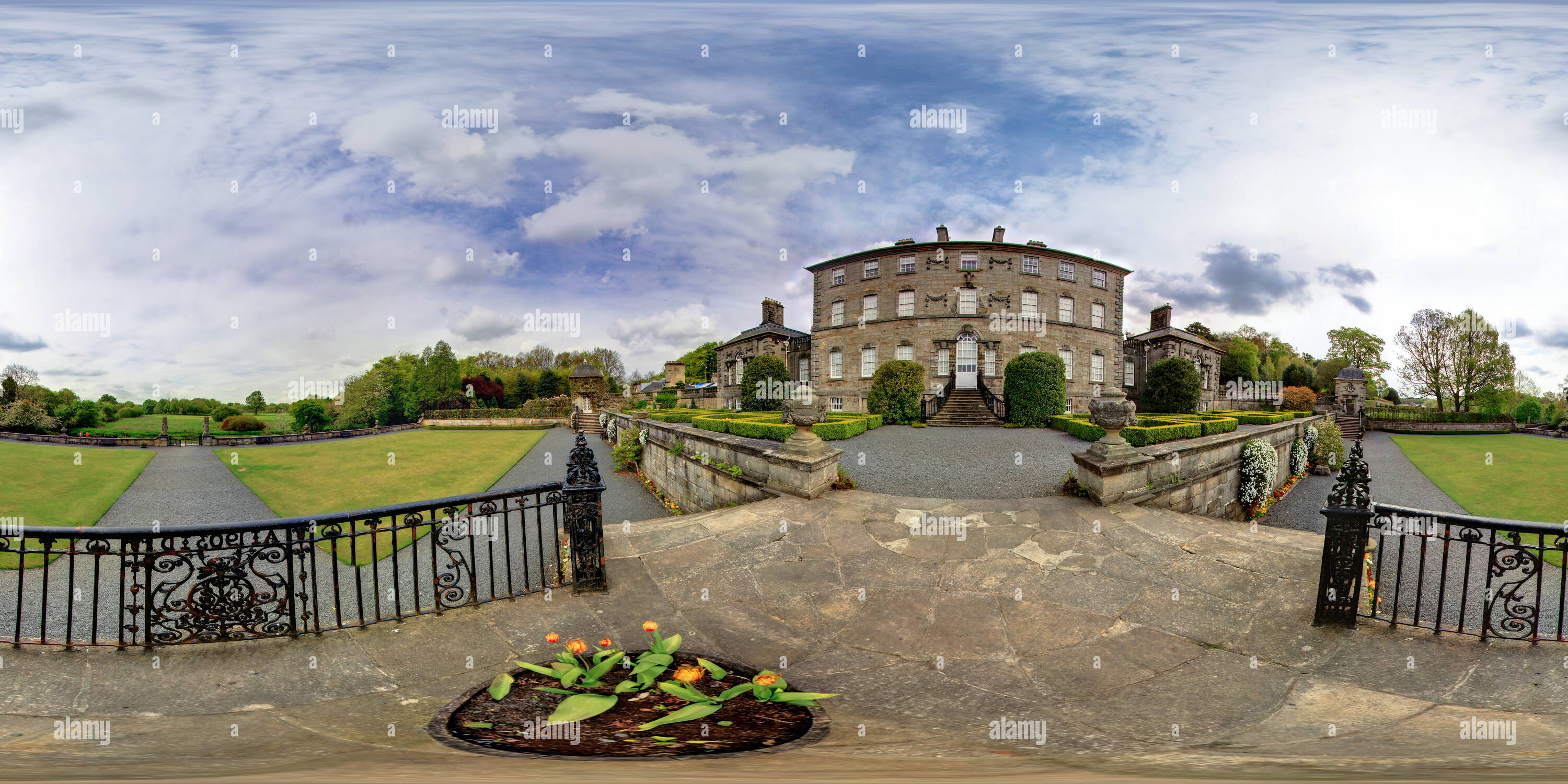 360° view of Pollok House & Gardens, Glasgow - Alamy