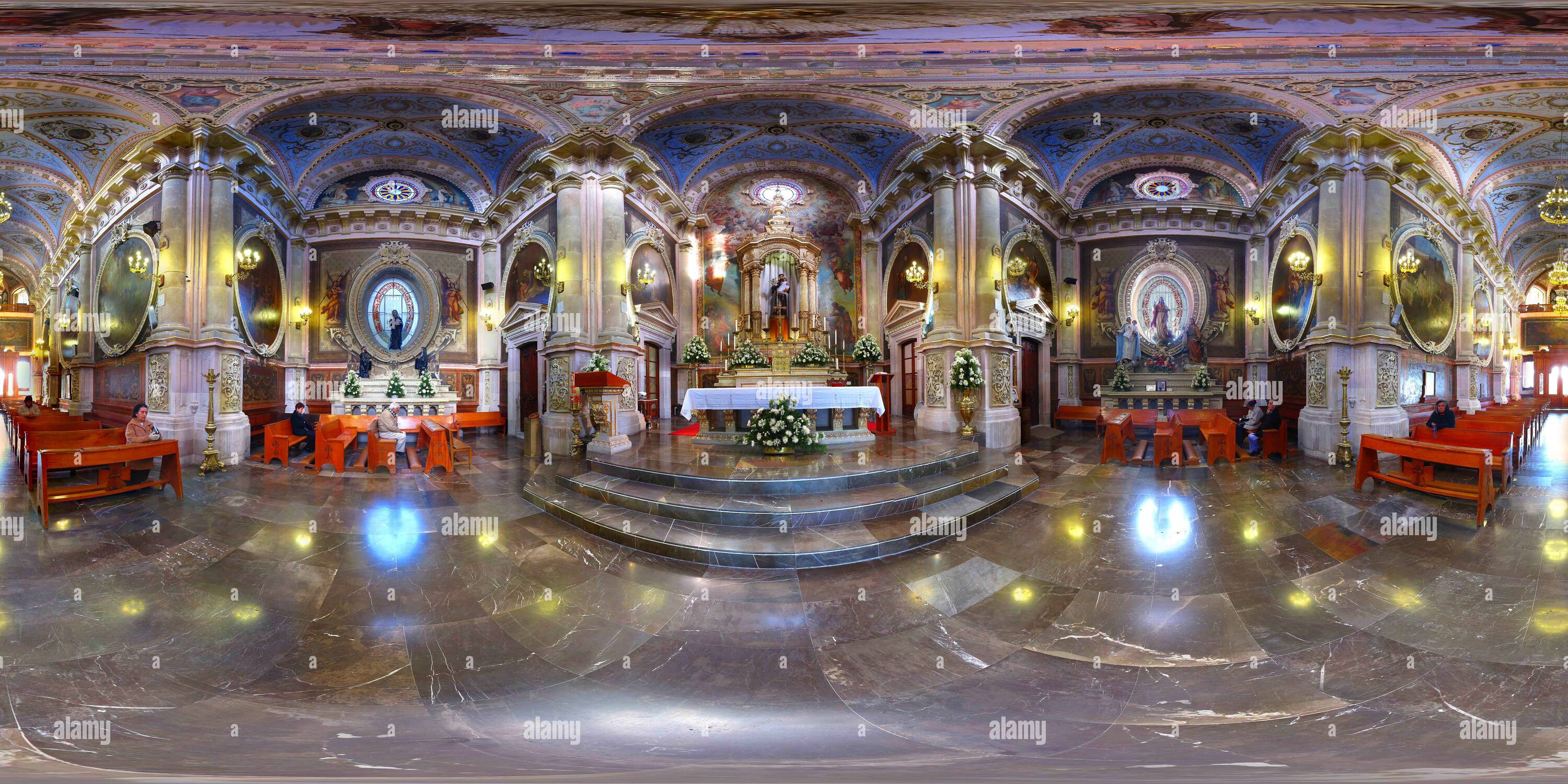 360° view of Interior Templo A - Alamy