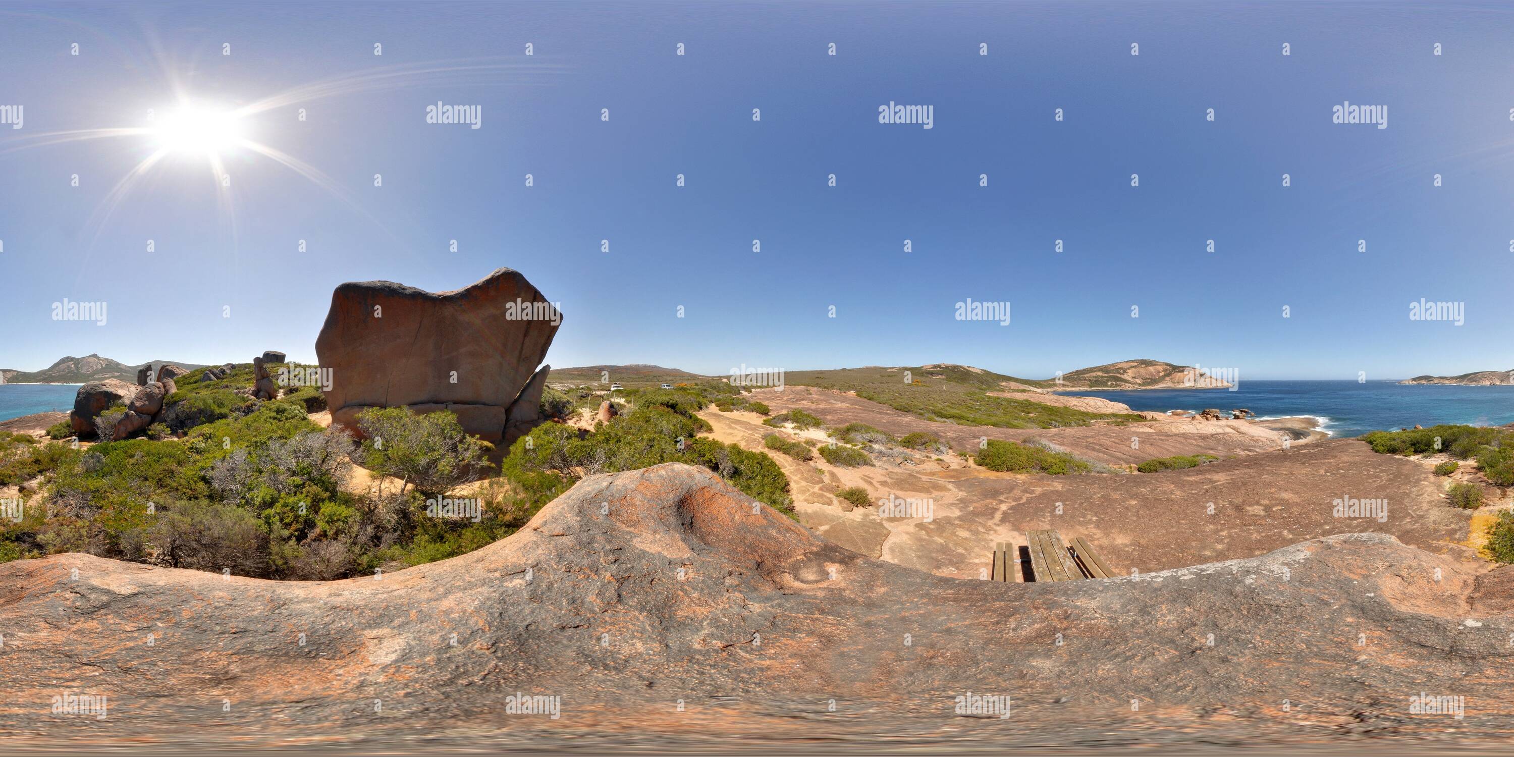 360° view of esperance whistlers rock thistle cove - Alamy