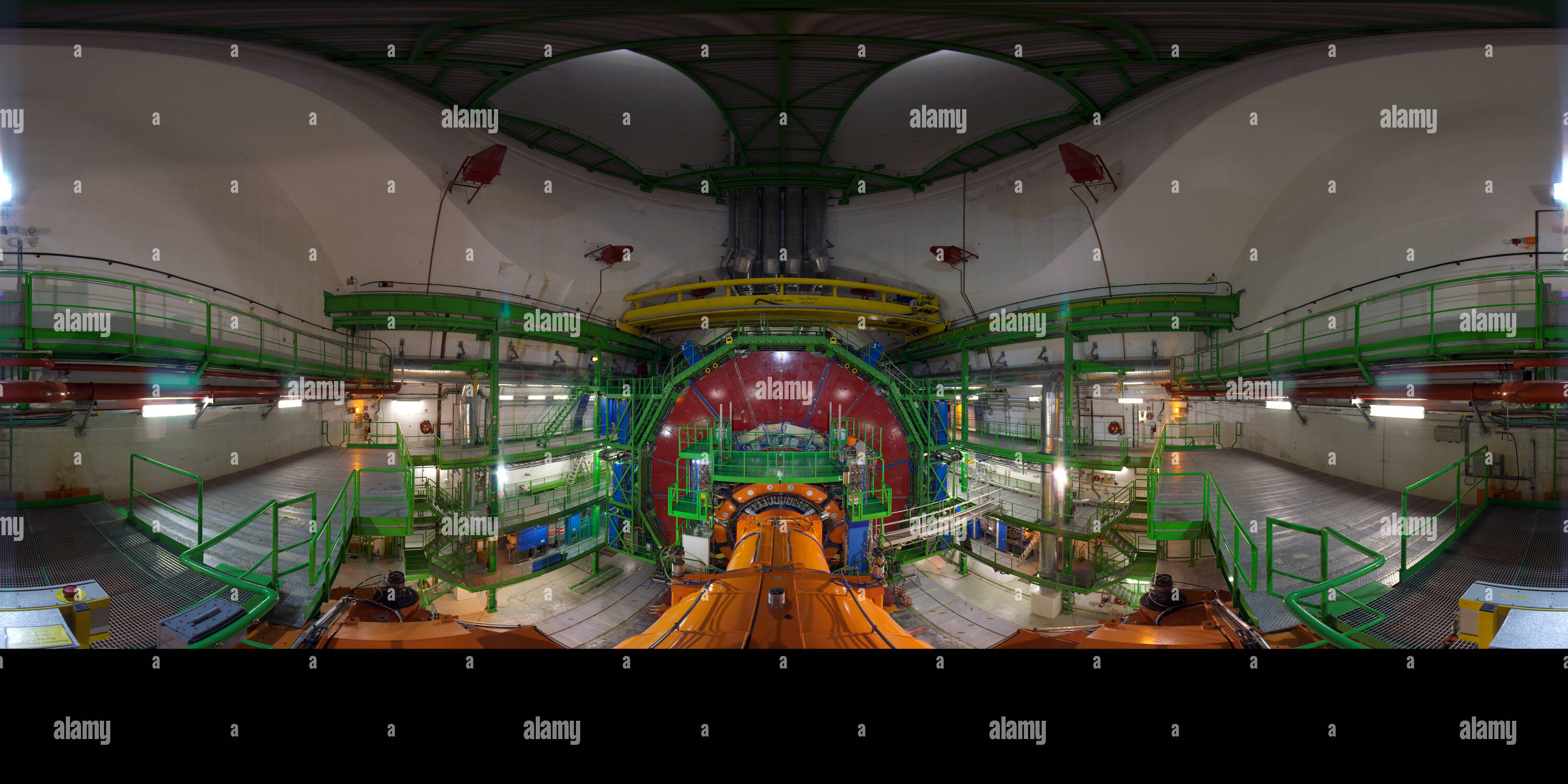 360° view of CERN CMS 4 - Alamy