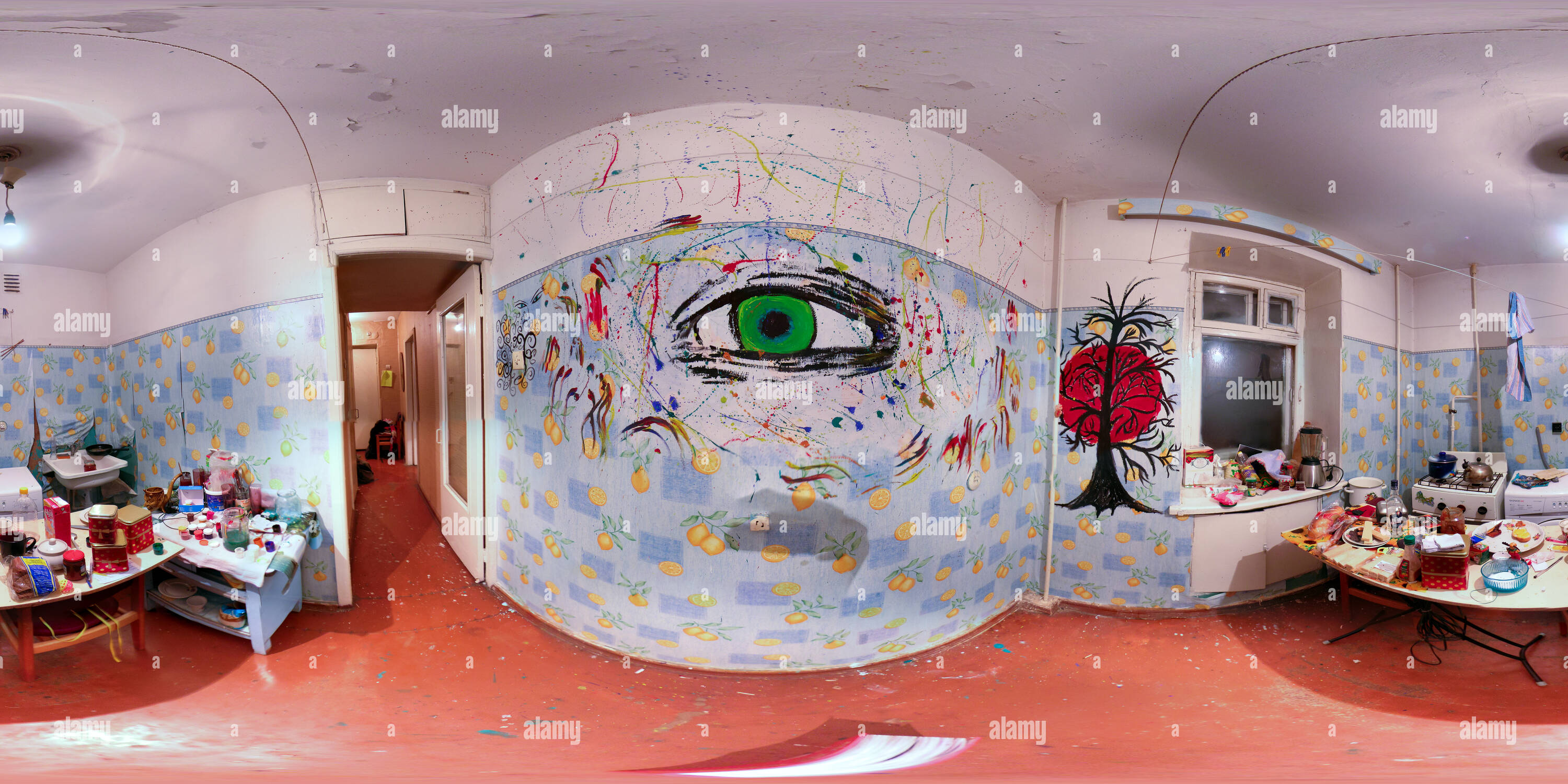 360° view of Room with a picture - Alamy
