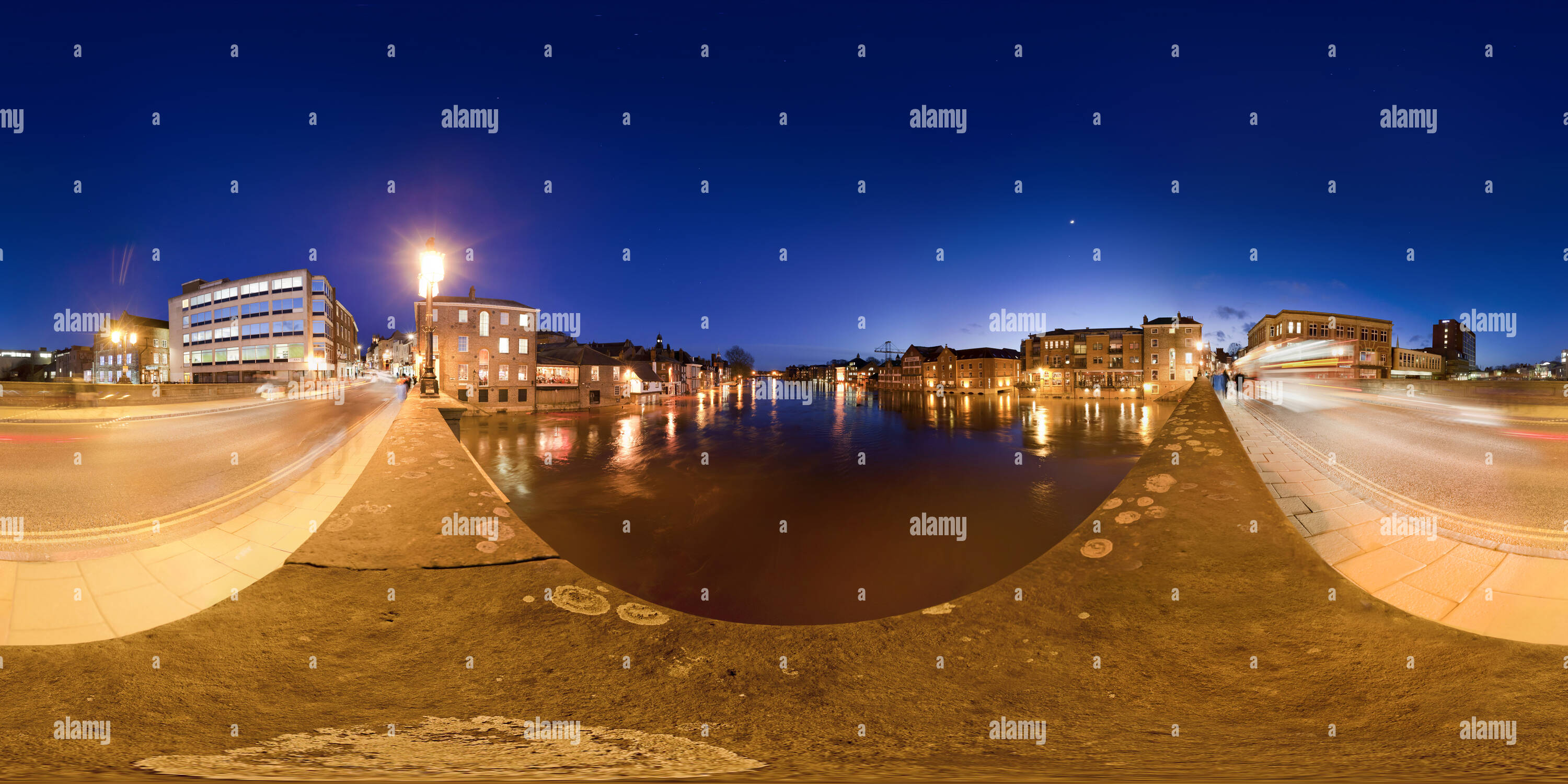 360° view of River Ouse in flood, York - Alamy