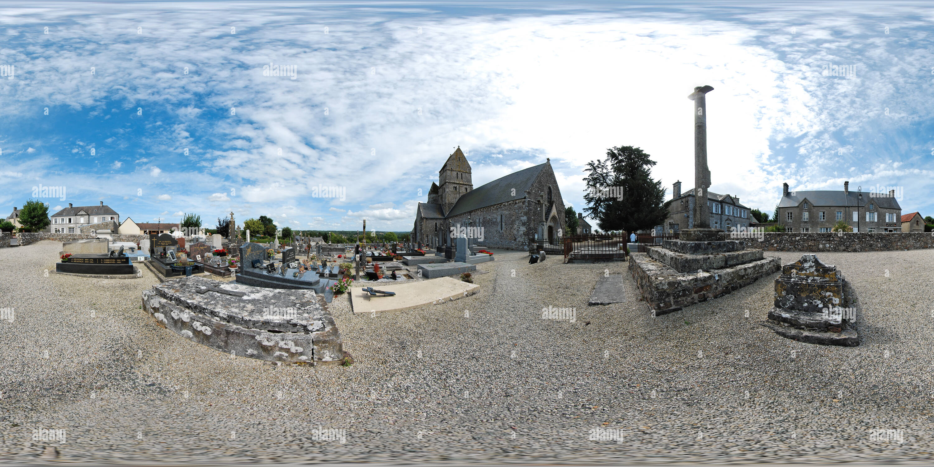 360° view of Eglise et croix de cimetière d'Orval - France - Alamy