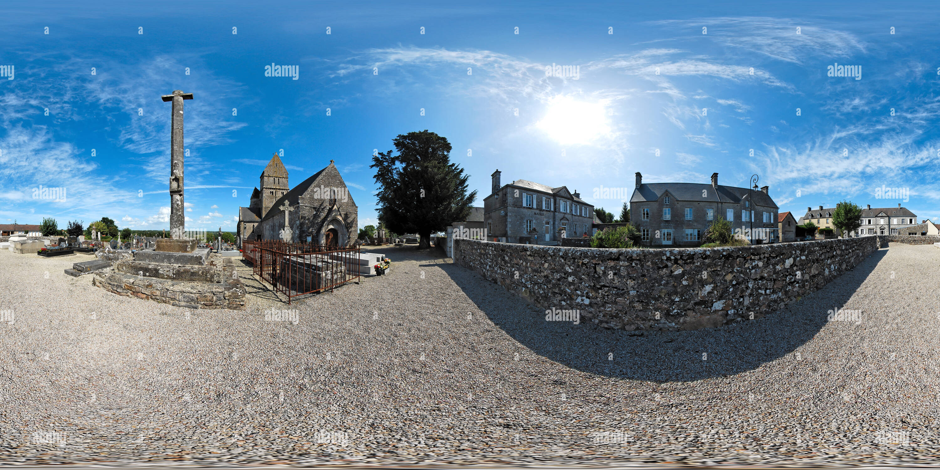 360° view of Croix de cimetière et église d'Orval - France - Alamy