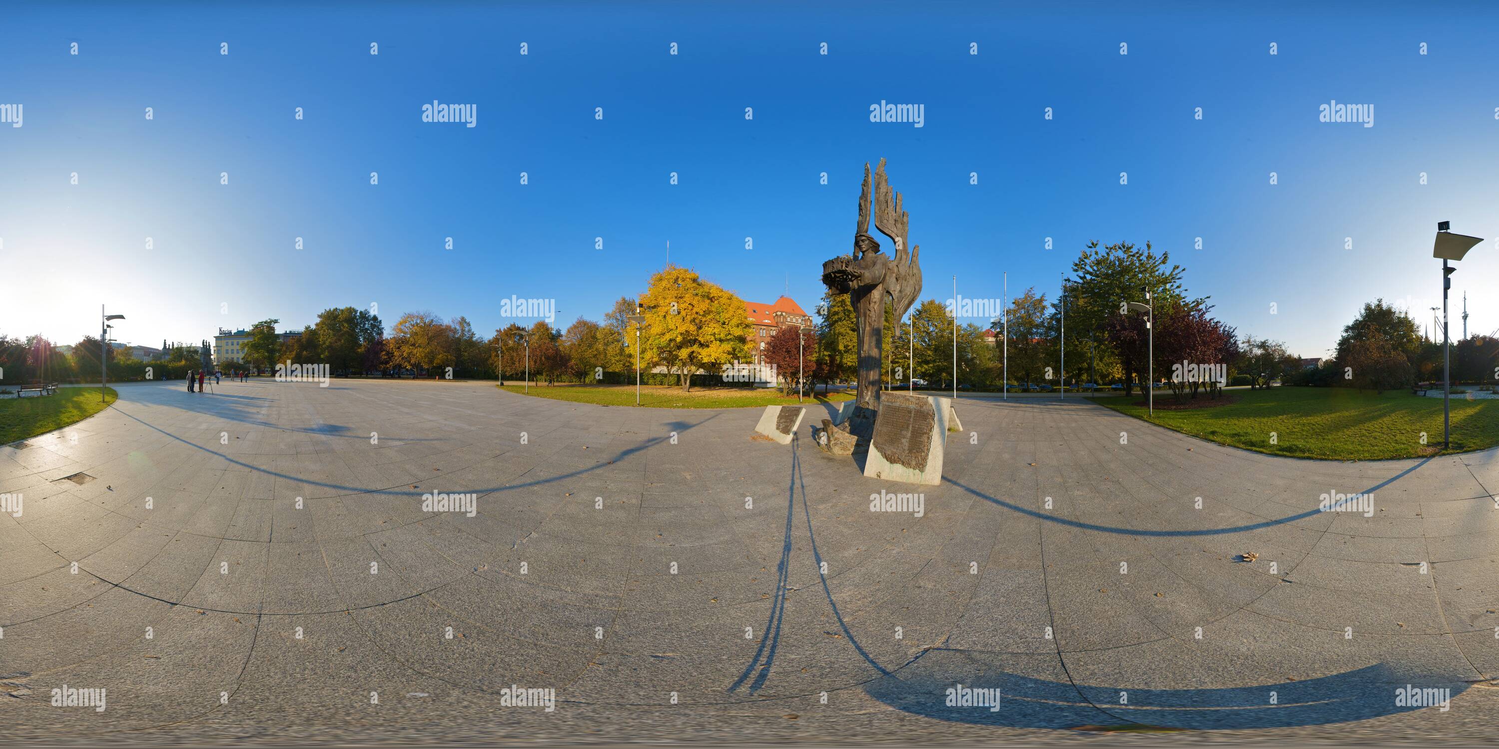 360° view of The Angel of Freedom - Alamy