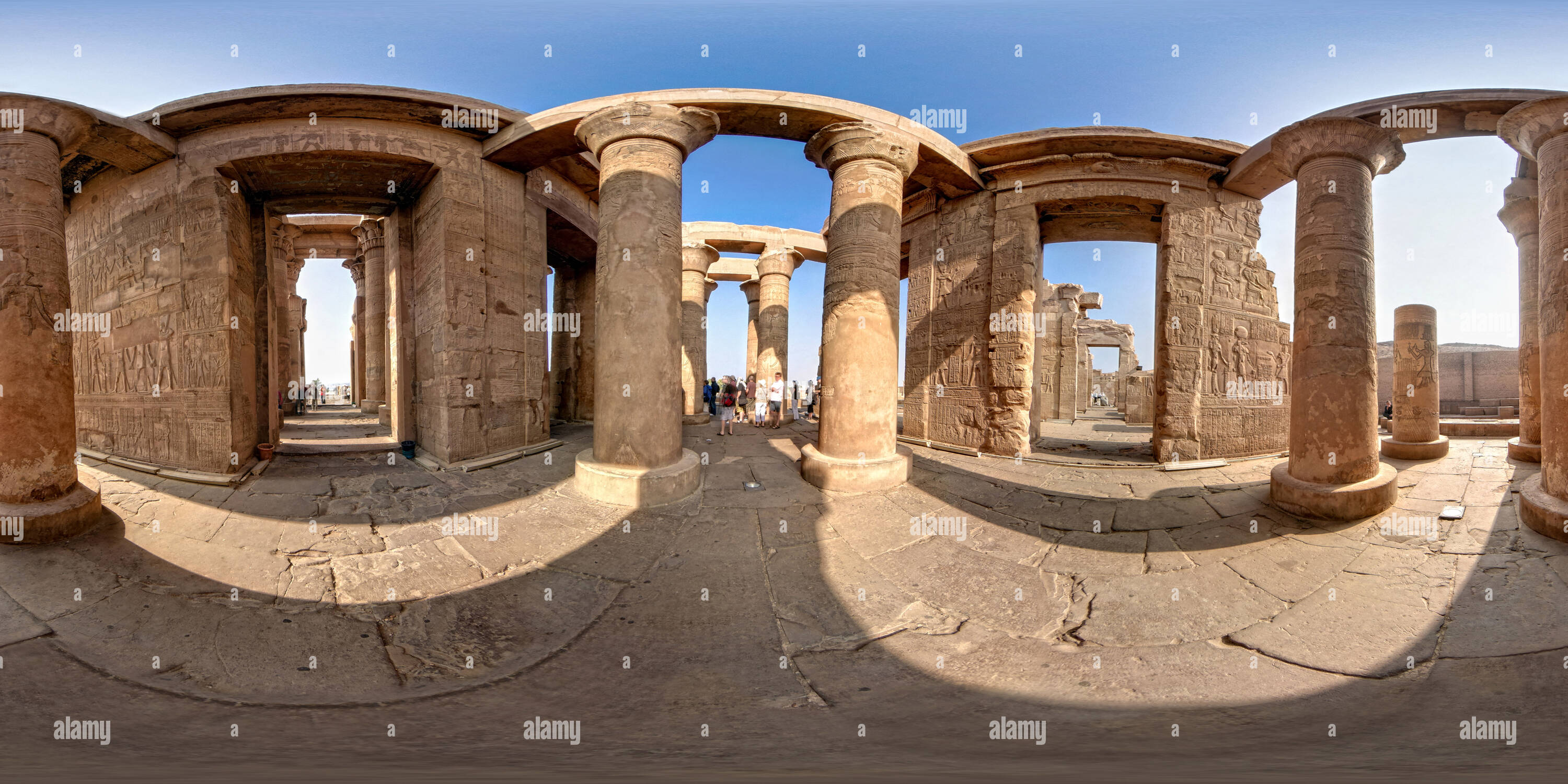 360° view of Kom Ombo temple - Alamy